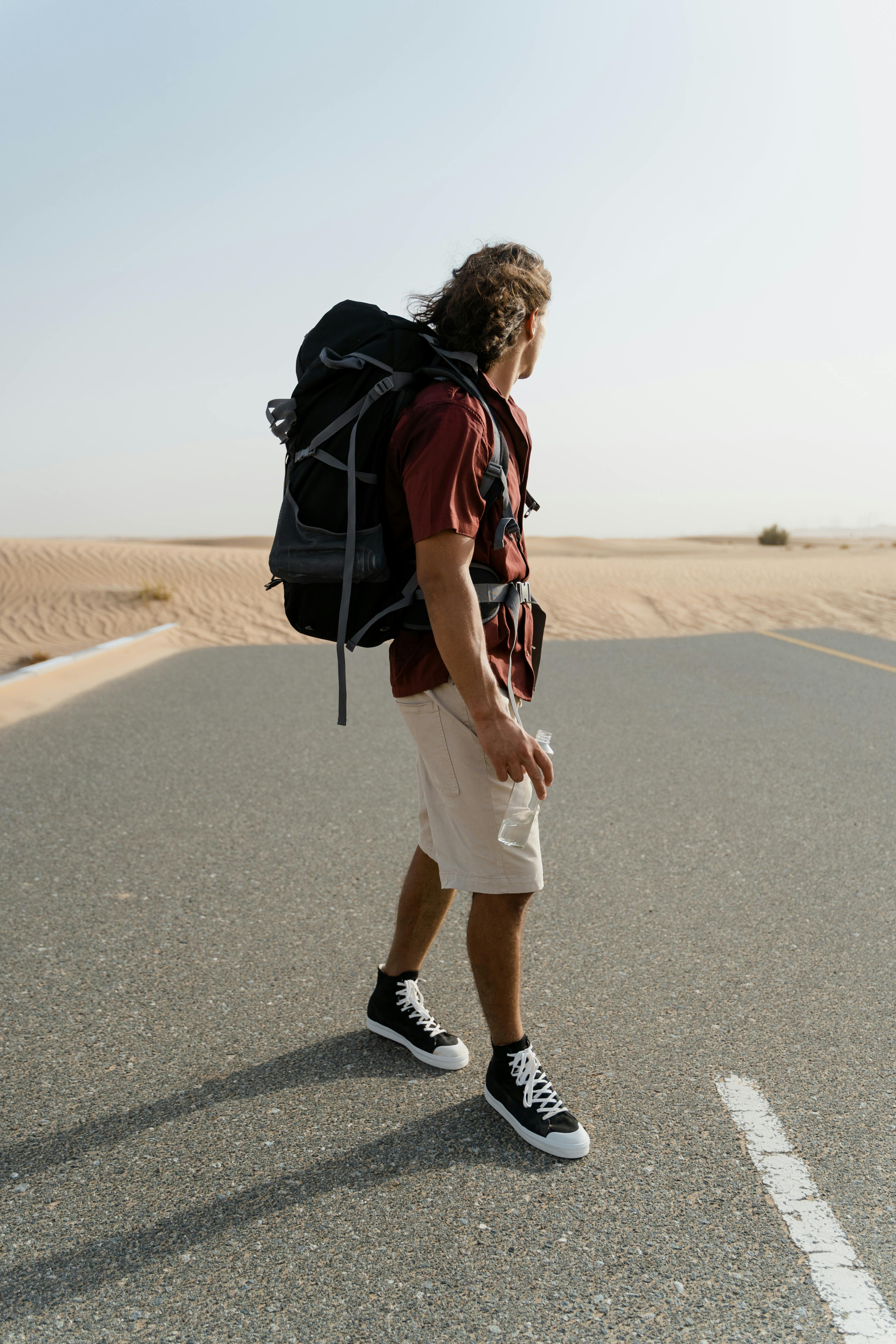Single Traveler Photos, Download The BEST Free Single Traveler Stock ...