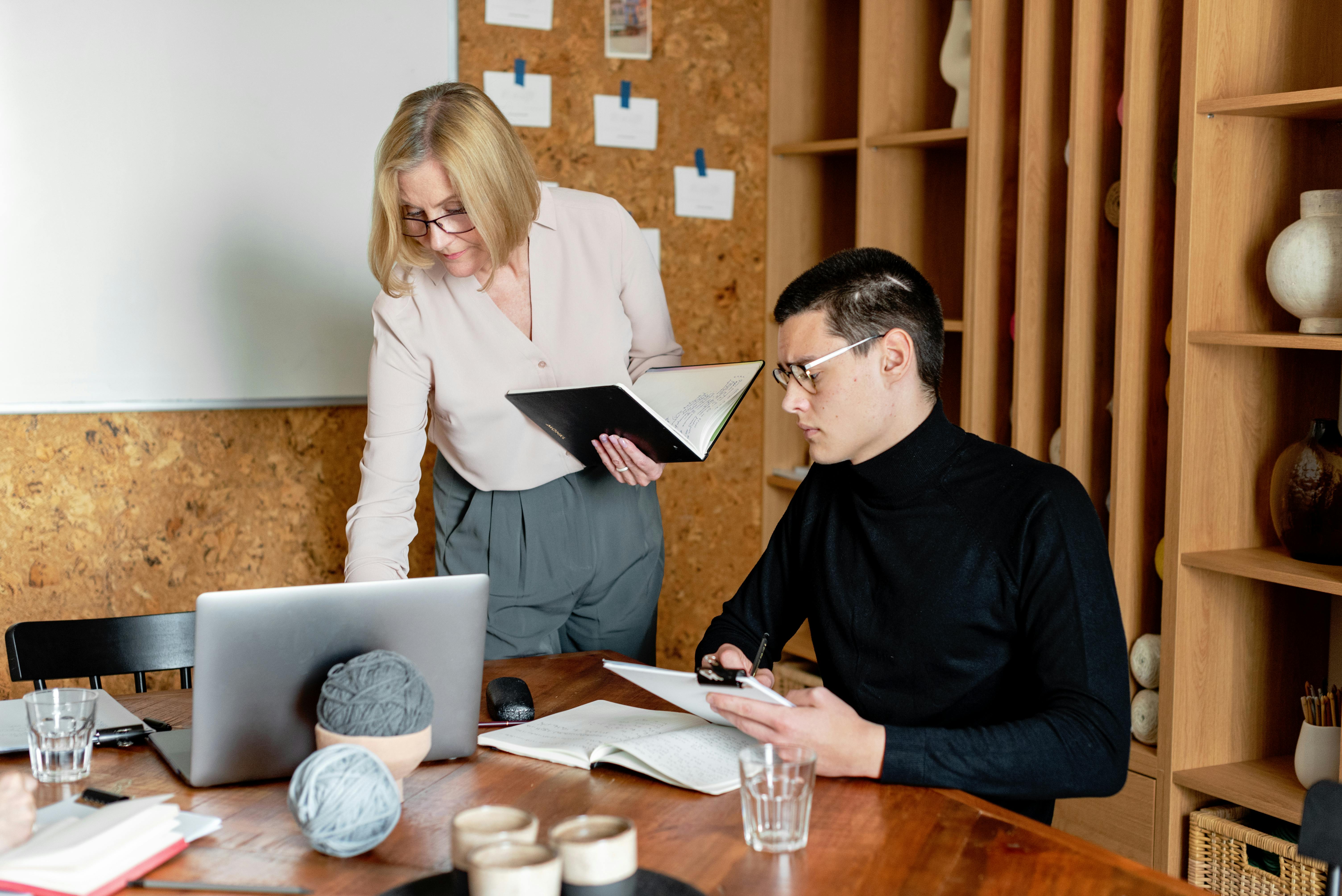 Working in a Group · Free Stock Photo