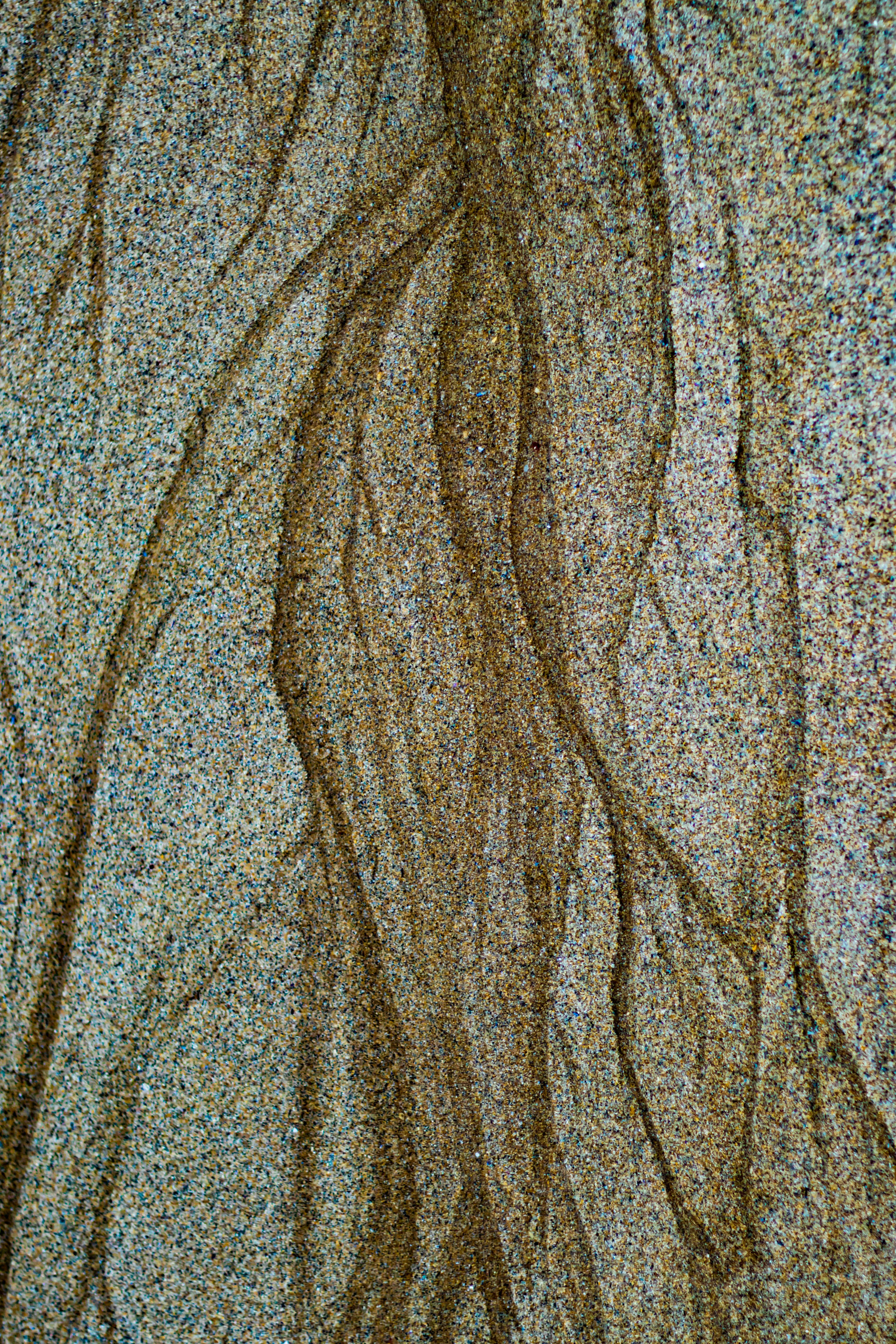 Abstract Art on Rough Surface · Free Stock Photo