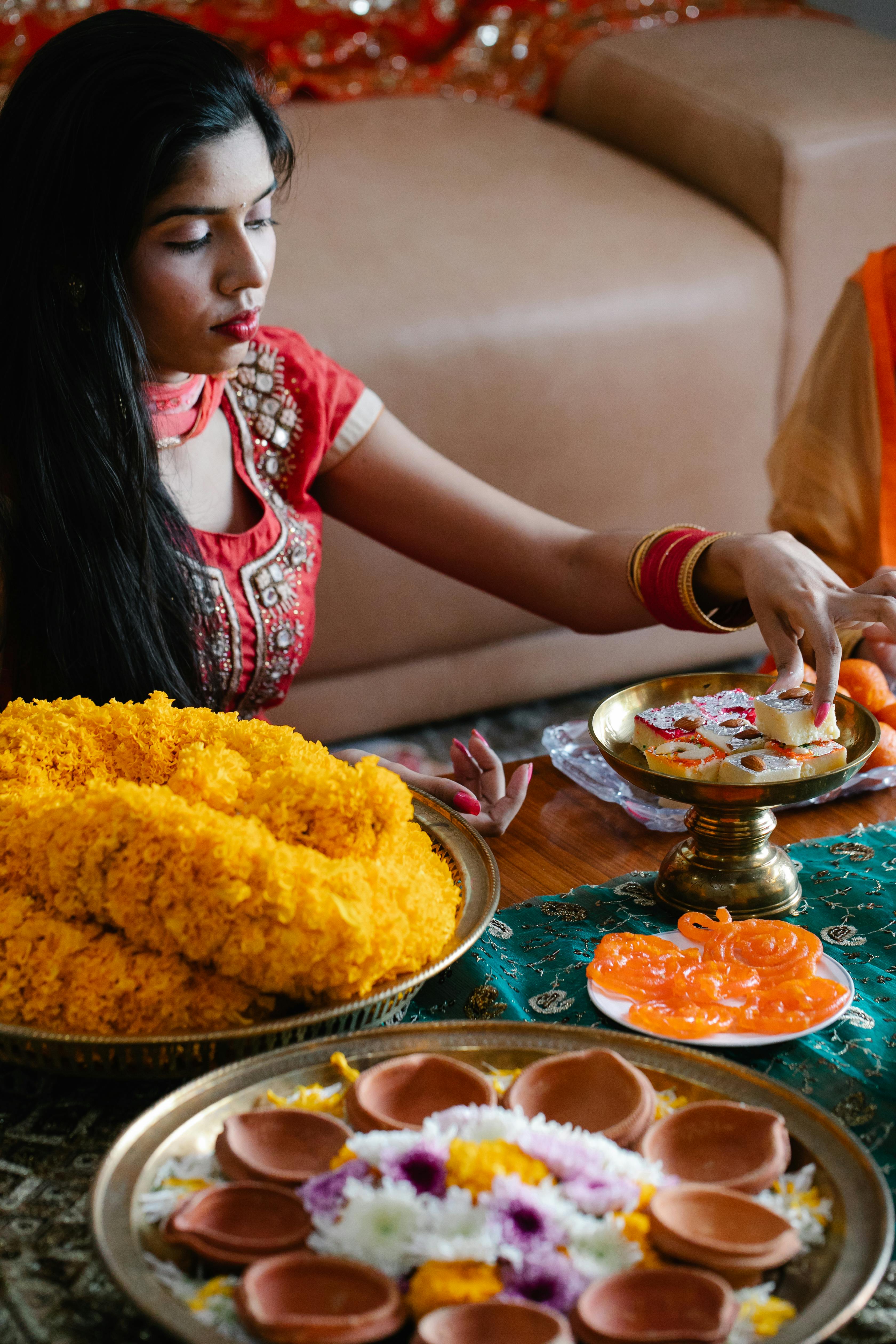 Traditional Indian Sweets Imrati · Free Stock Photo