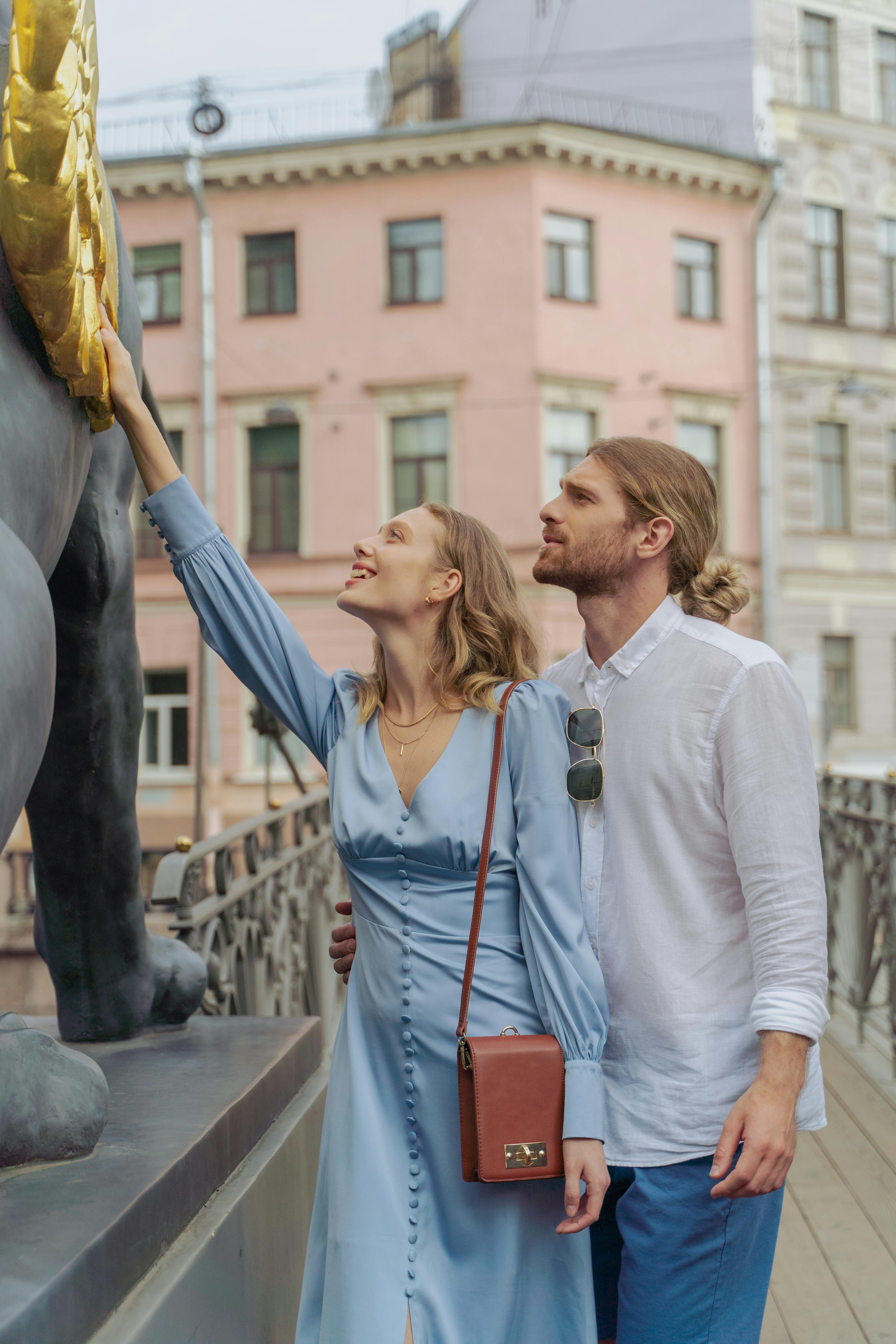 Smile Statue Photos, Download Free Smile Statue Stock Photos & HD Images