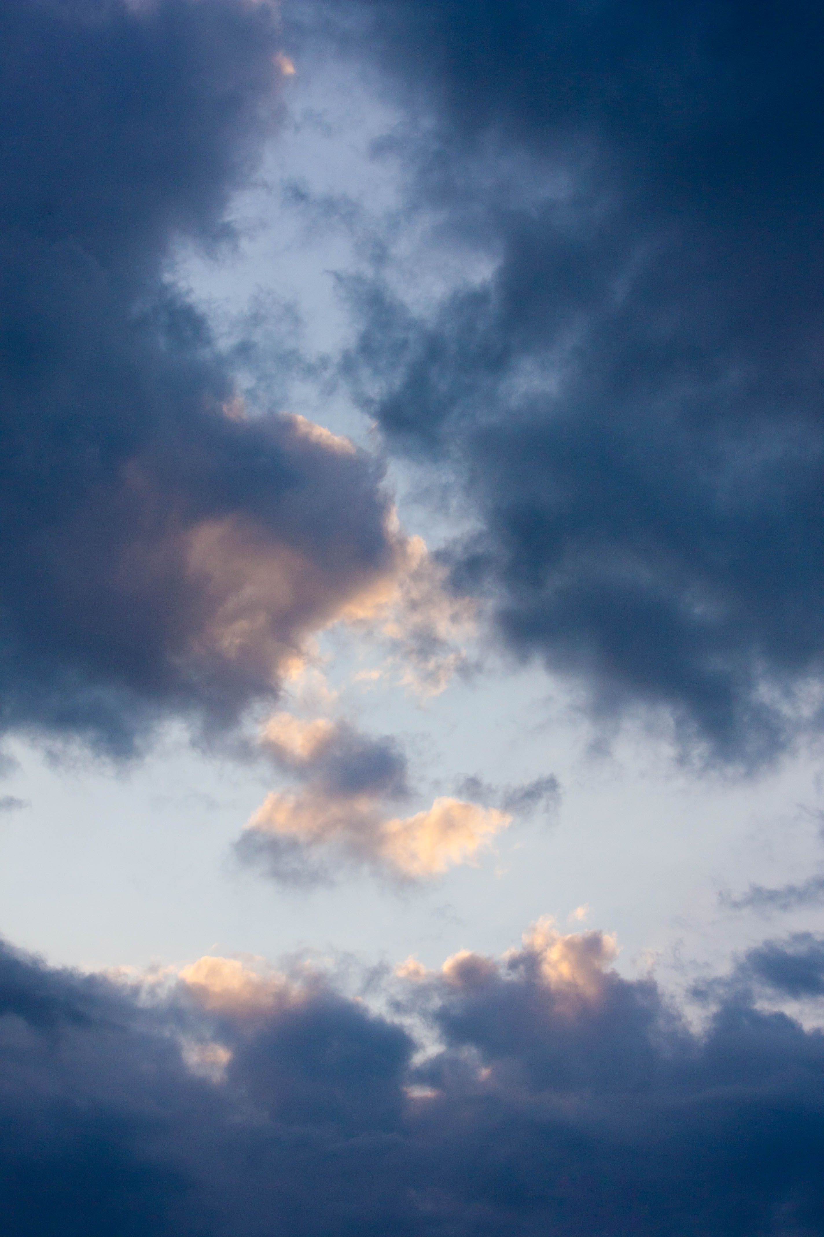 Foto de stock gratuita sobre cielo, dramático, naturaleza, nubes, vertical