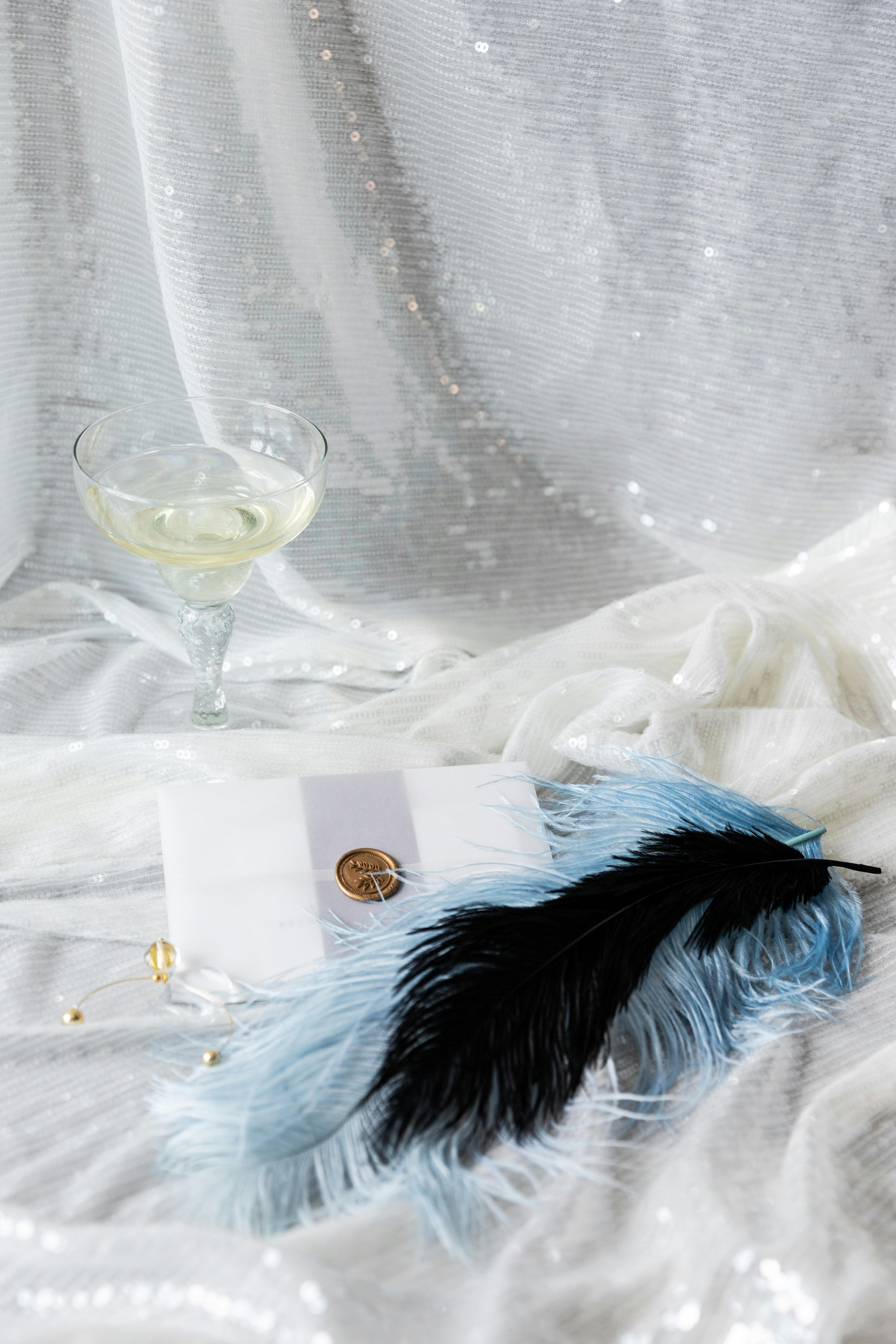 Silk And Feather Photos, Download The BEST Free Silk And Feather Stock ...