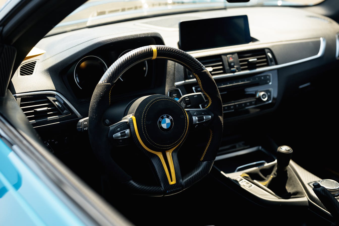 is bmw a publicly traded company and how it works