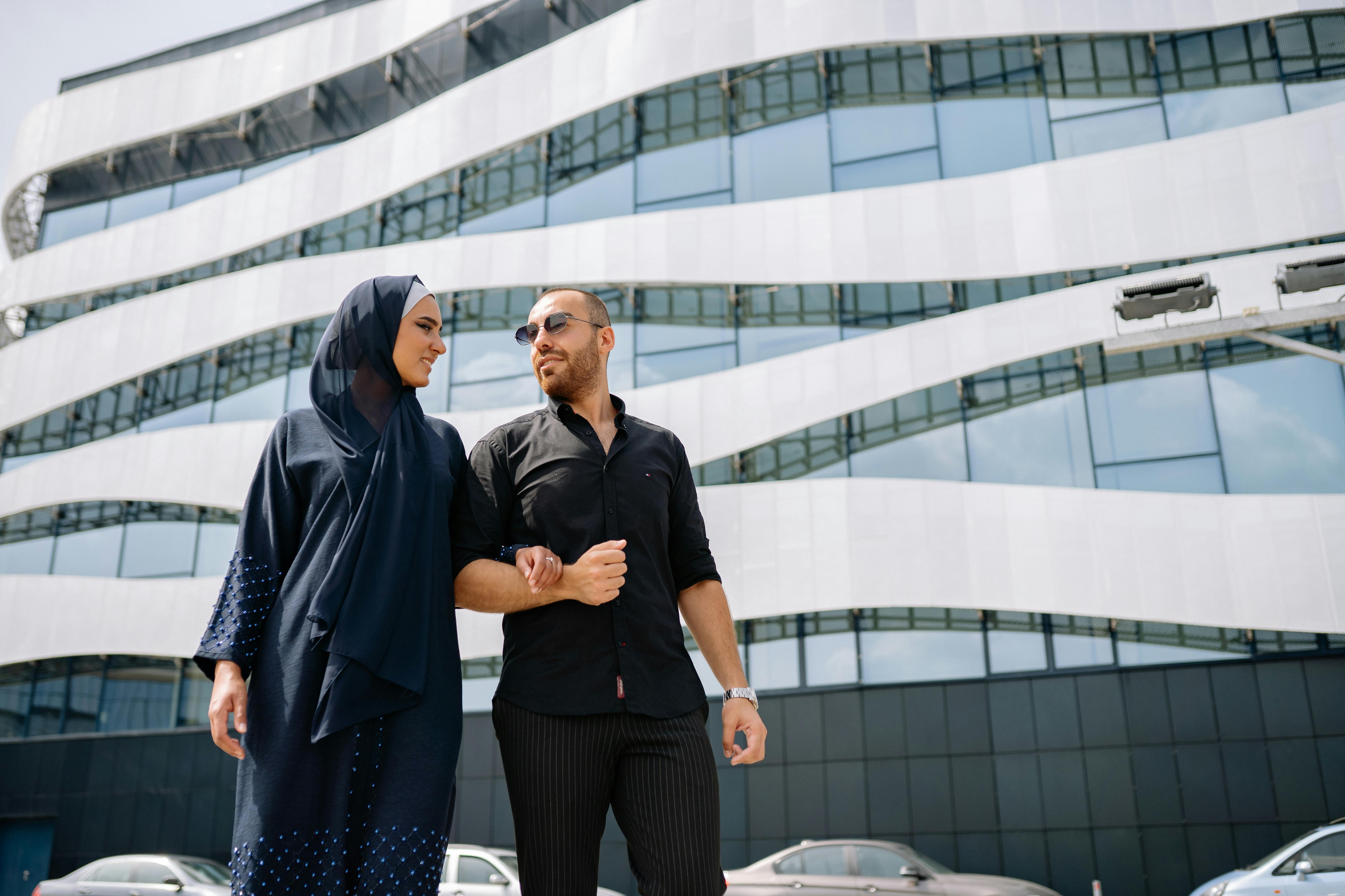 Cars Facing Each Other Photos, Download The BEST Free Cars Facing Each ...