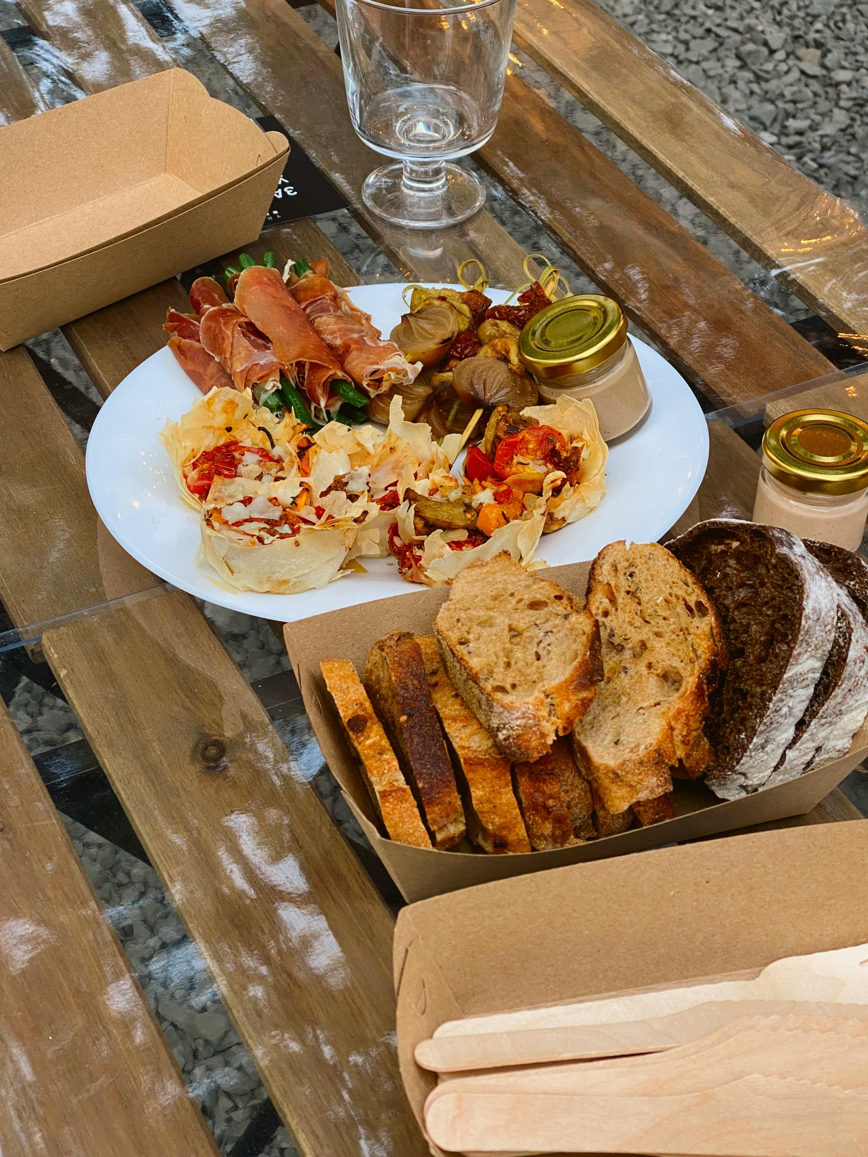 Brown Bread on White Ceramic Plate · Free Stock Photo