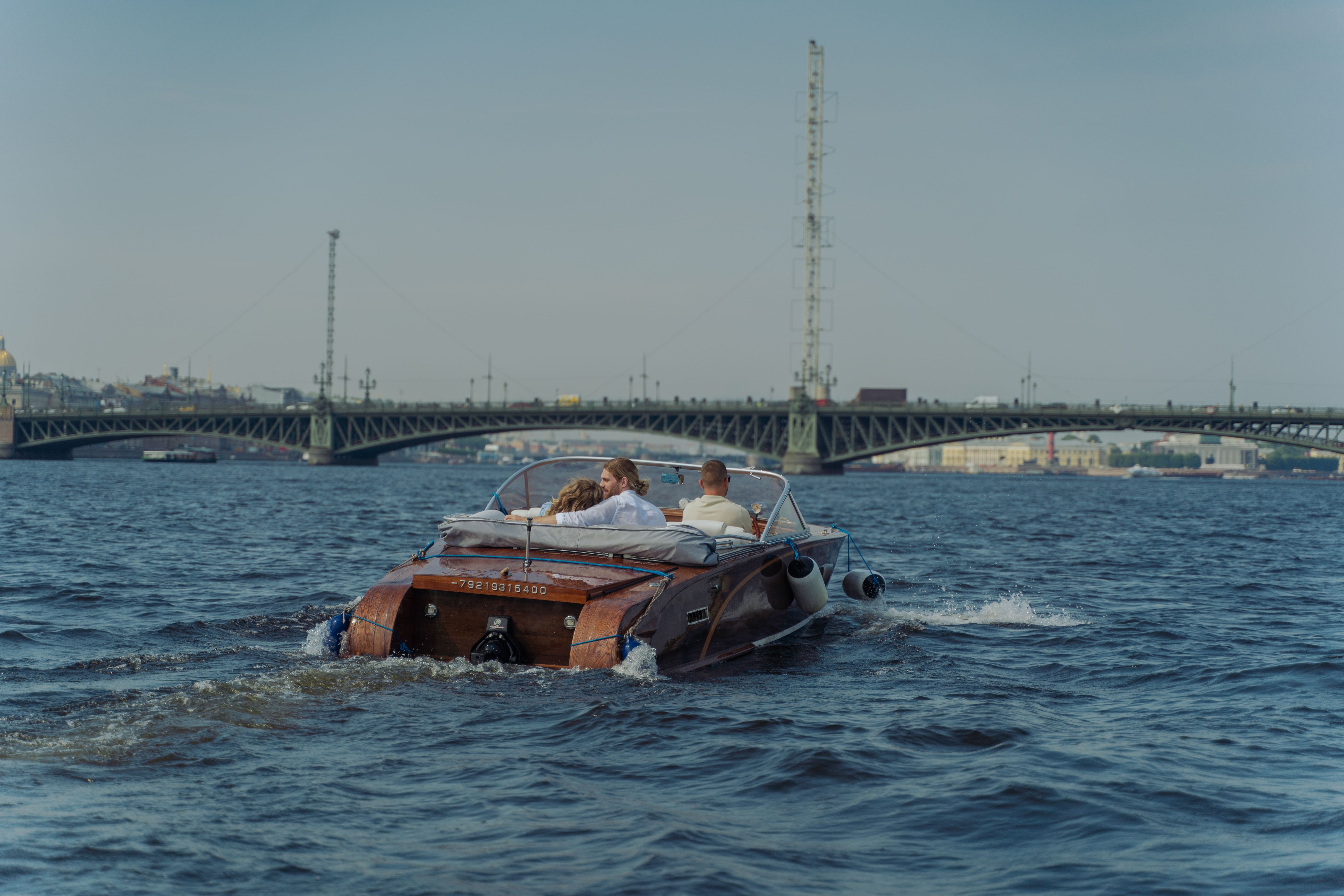 People on a Speed Boat · Free Stock Photo