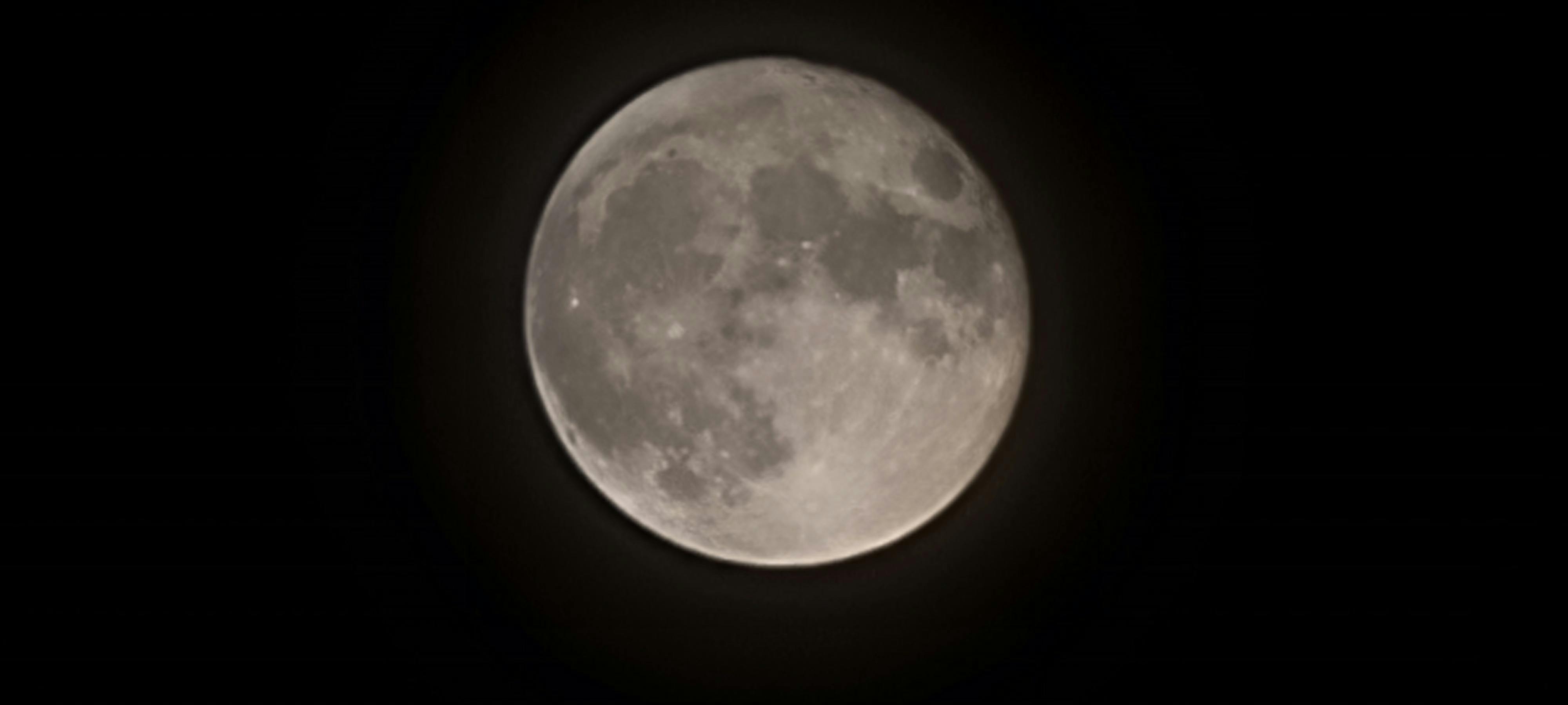 luna, lunática 8 Photos & Videos Collected by @byTere CorisVeray