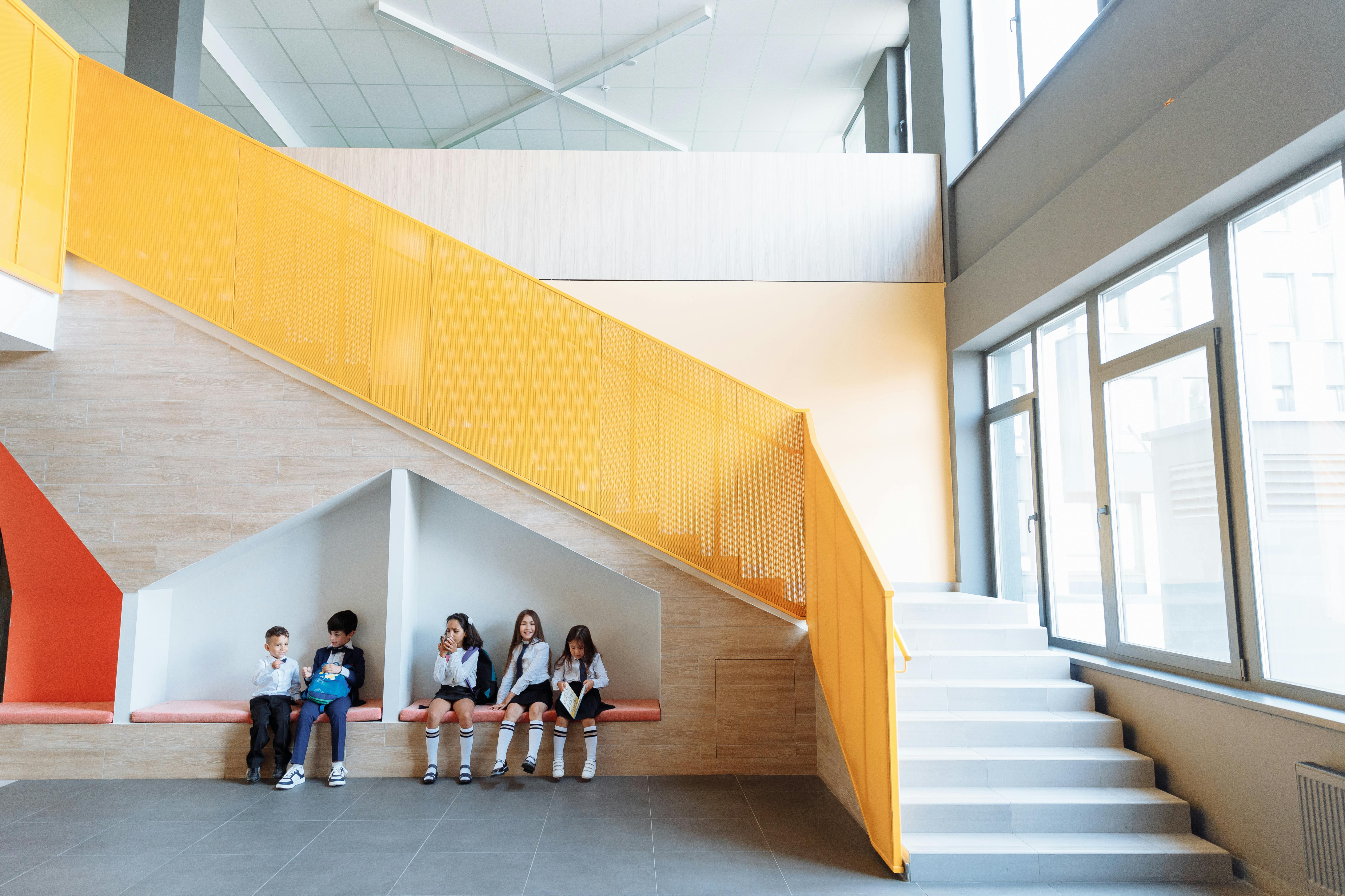 Students Sitting on the Bench · Free Stock Photo