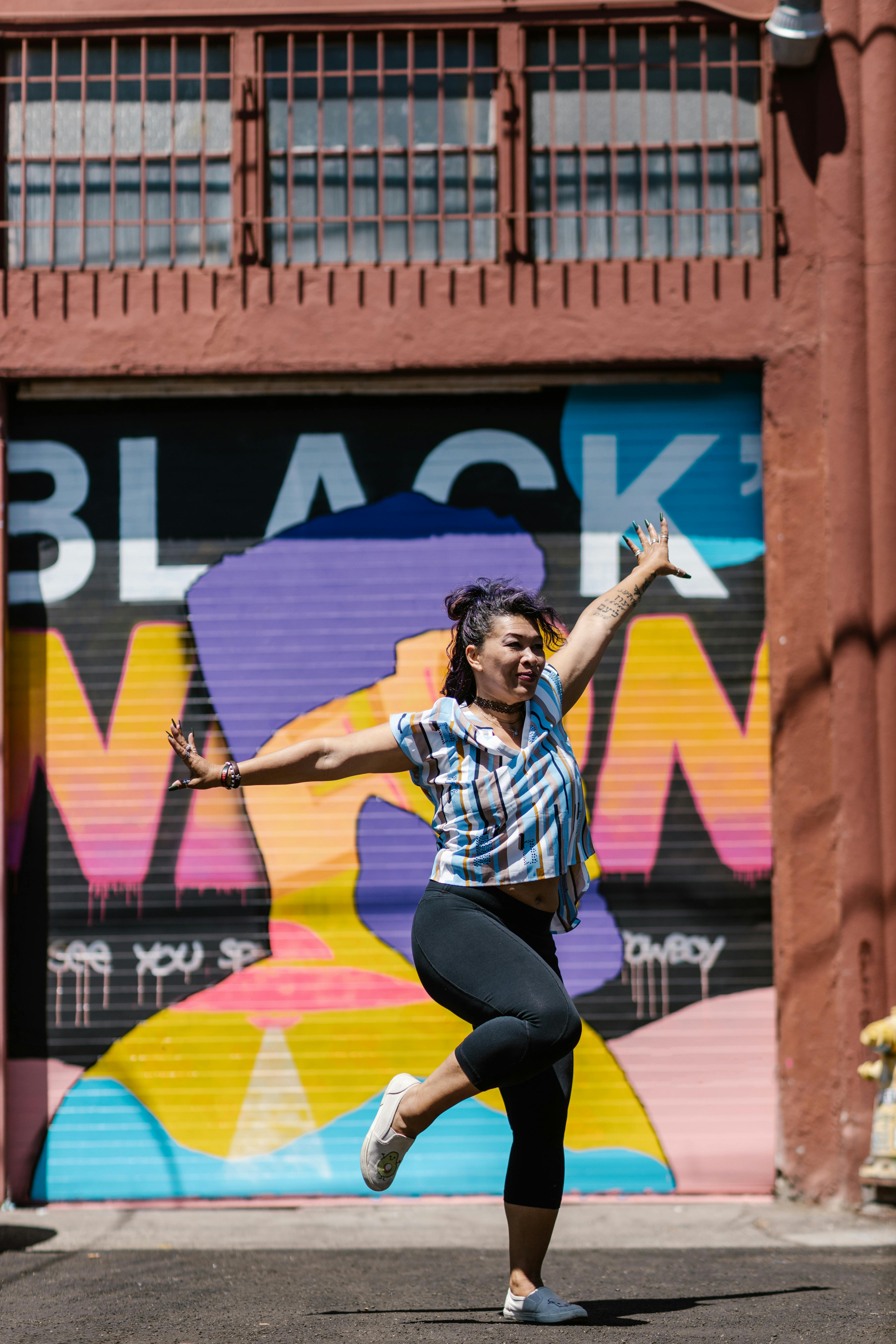 Freestyle Dancing Photos, Download Free Freestyle Dancing Stock Photos ...