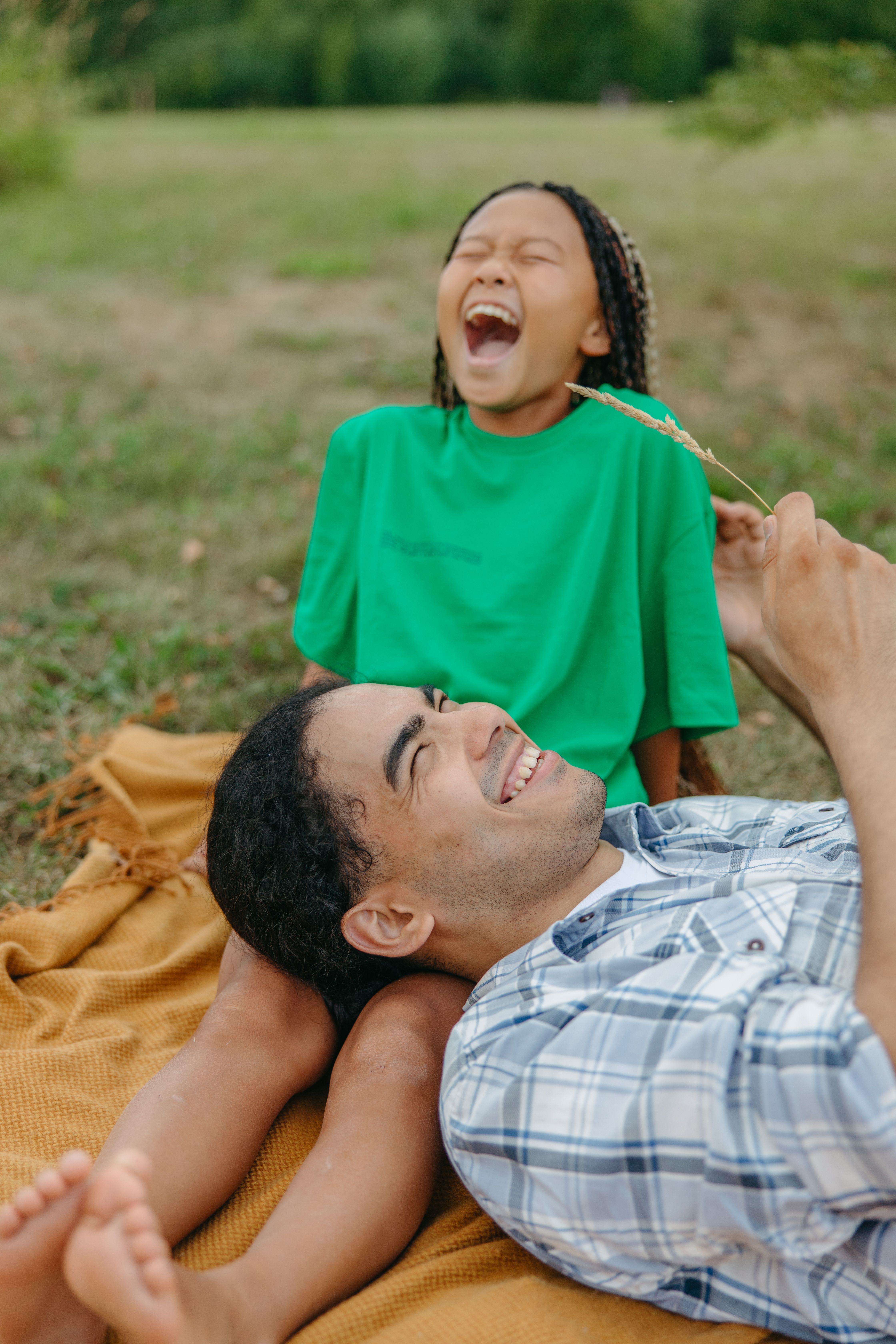 Man Lying on the Legs of a Girl · Free Stock Photo