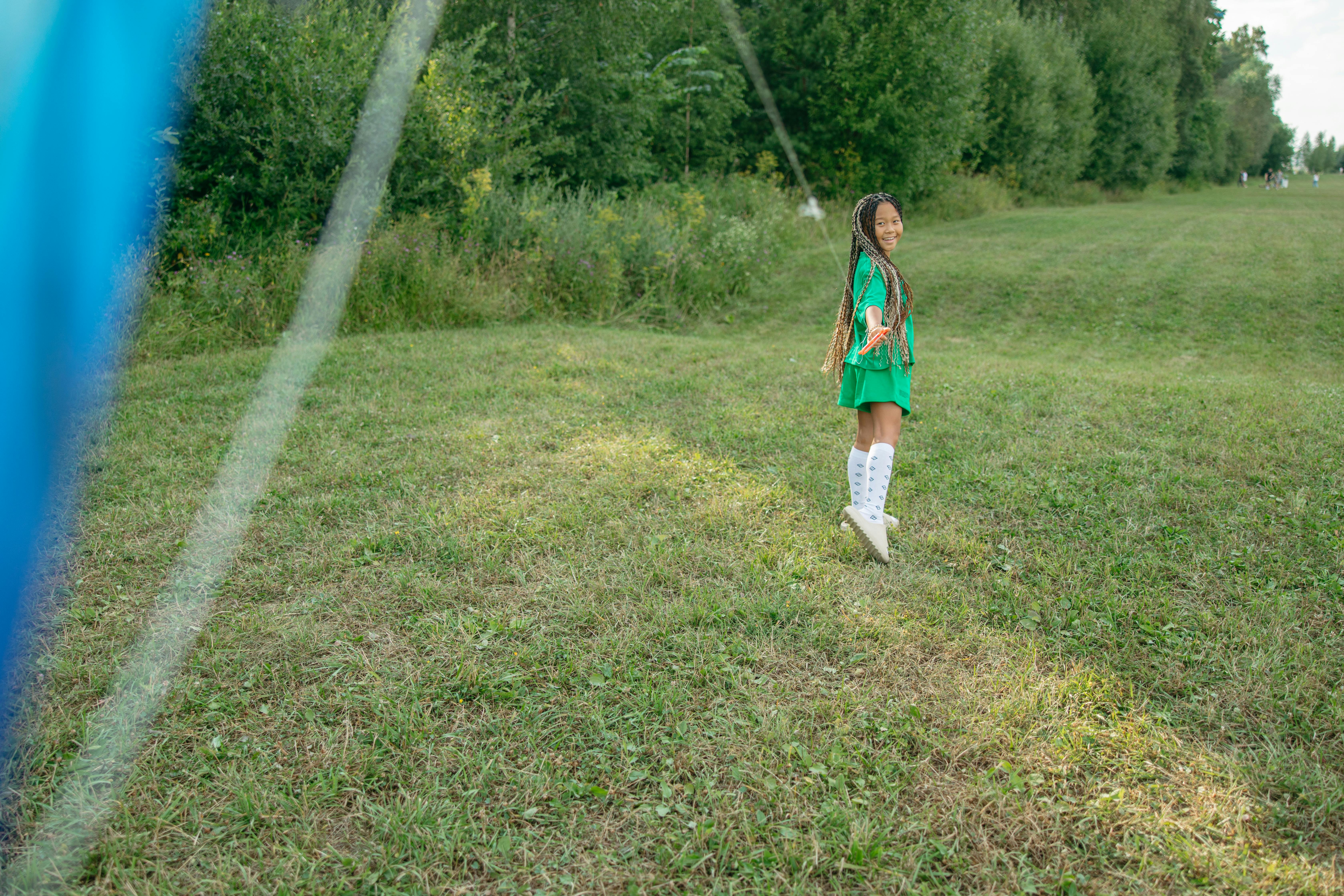 Thread That Runs Through Photos, Download The BEST Free Thread That ...