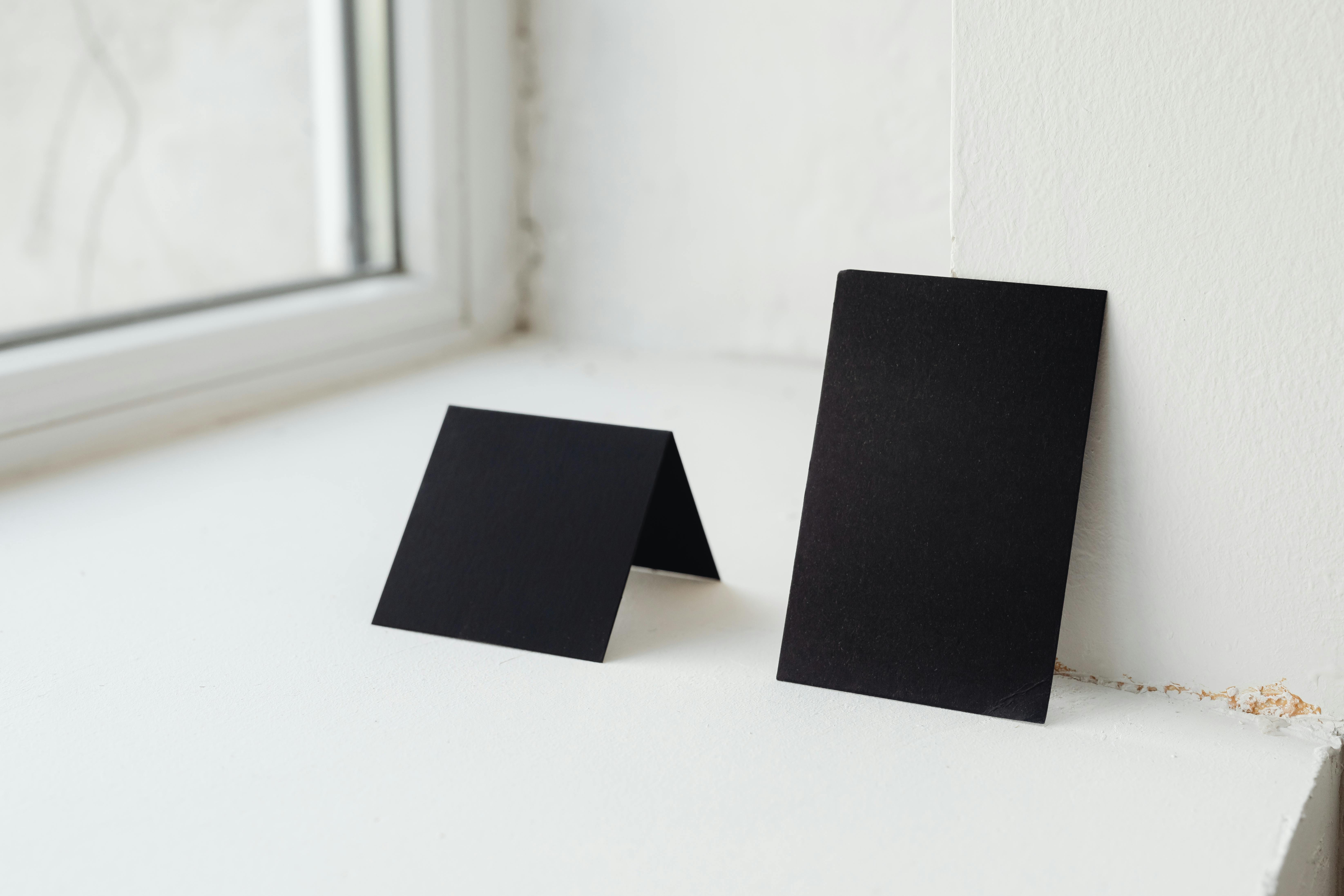 Black Folded Paper Photos, Download The BEST Free Black Folded Paper ...