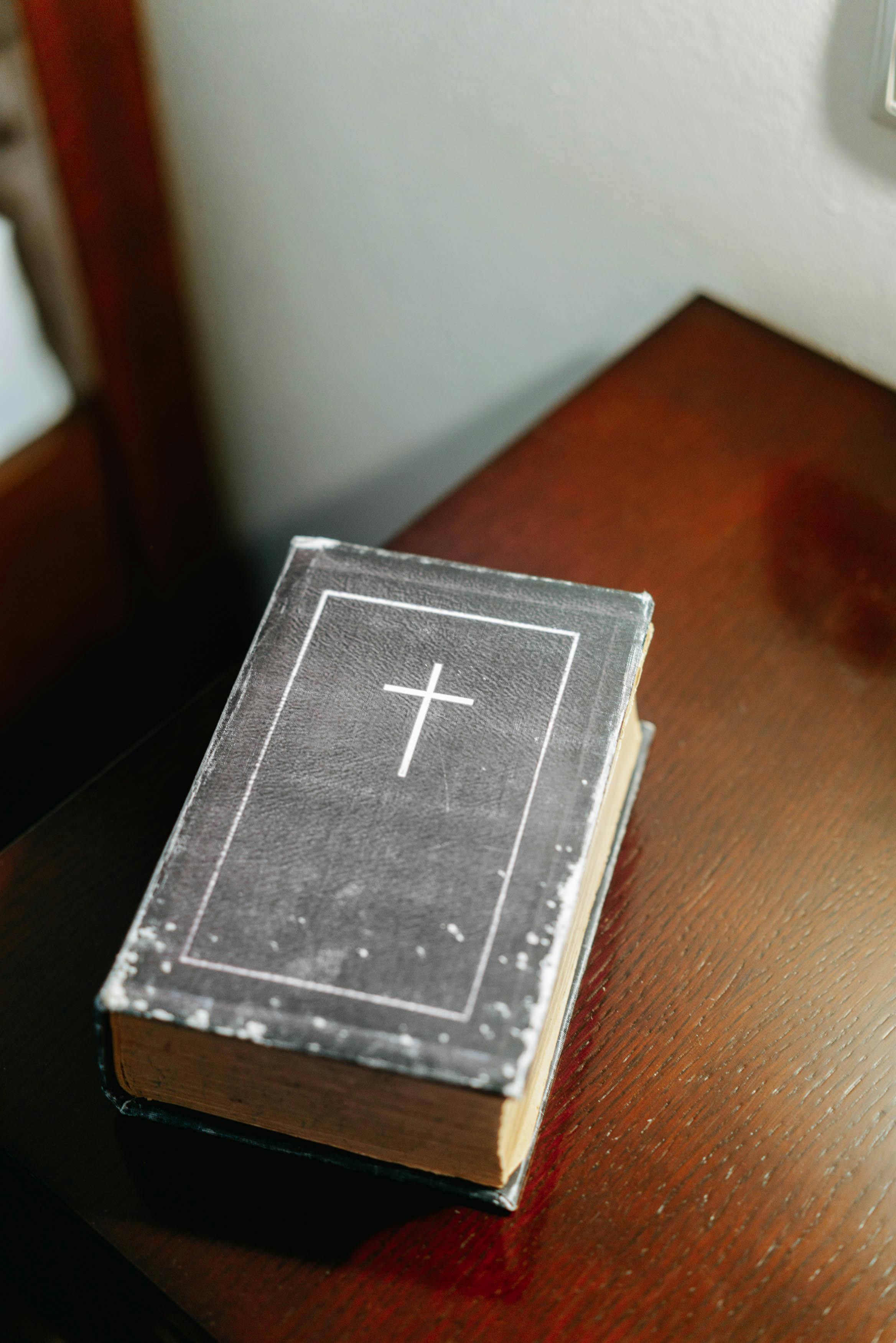 A Close-Up Shot of a Bible · Free Stock Photo