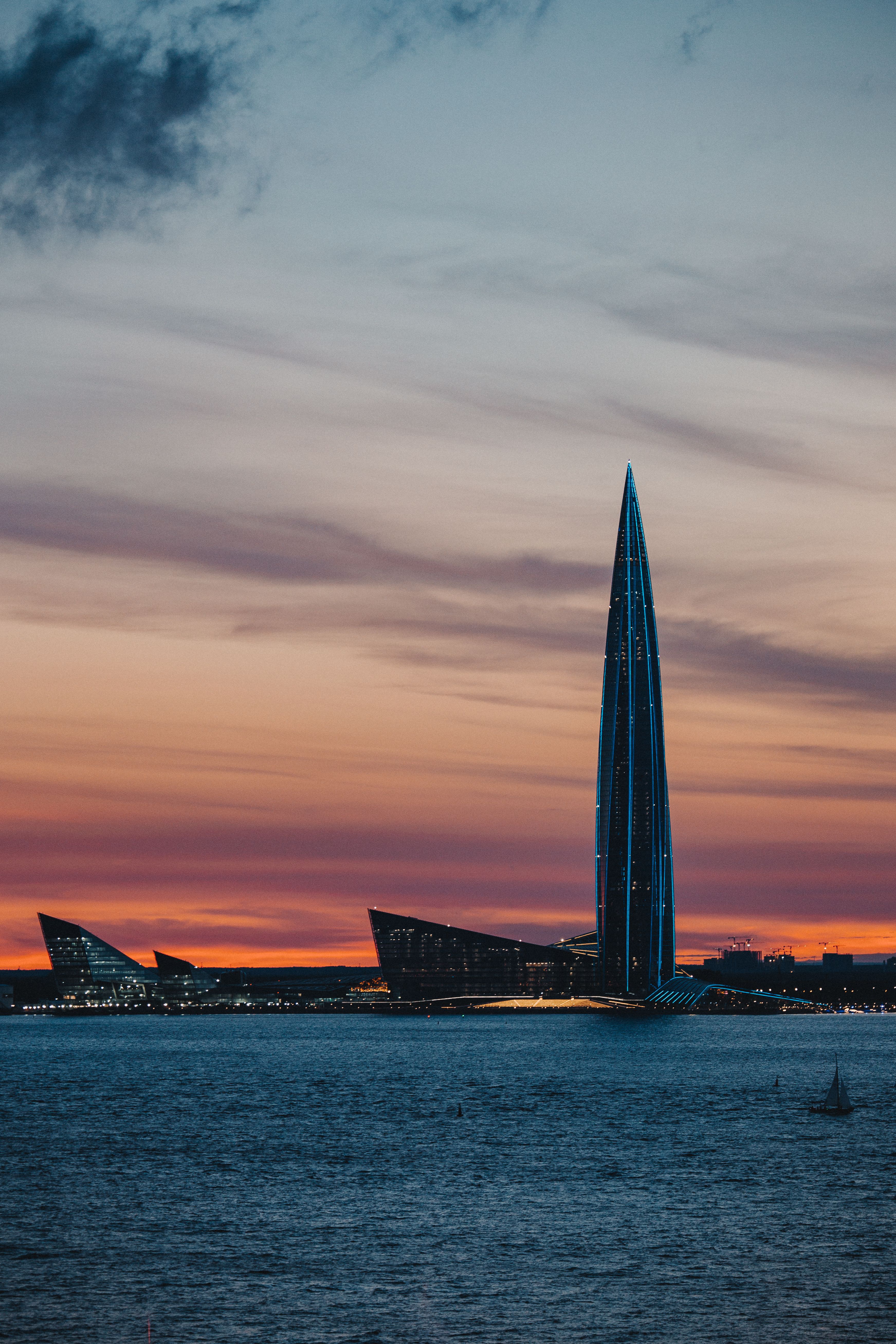 A High-Rise Building near the Sea · Free Stock Photo
