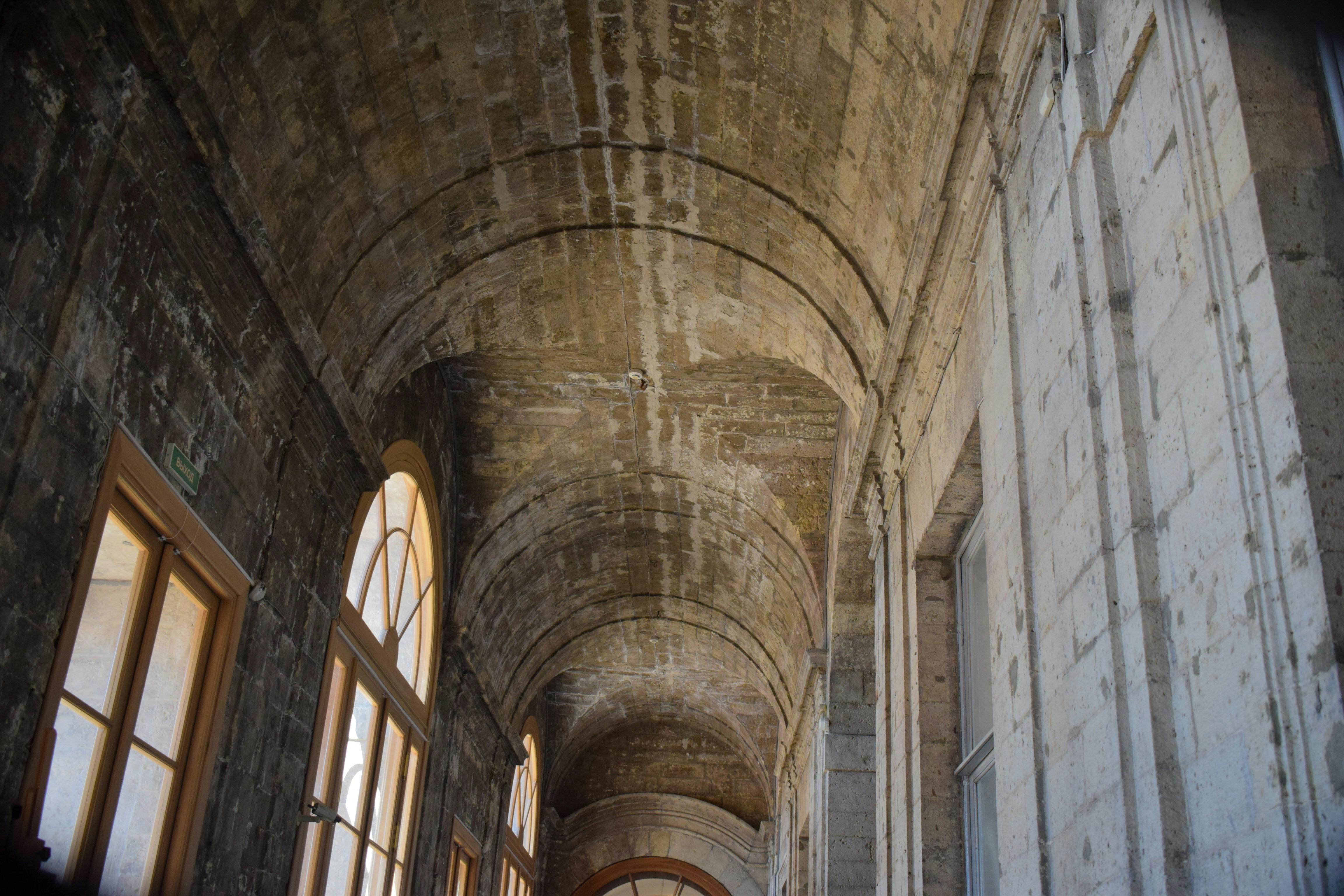 Photo of the Ceiling · Free Stock Photo