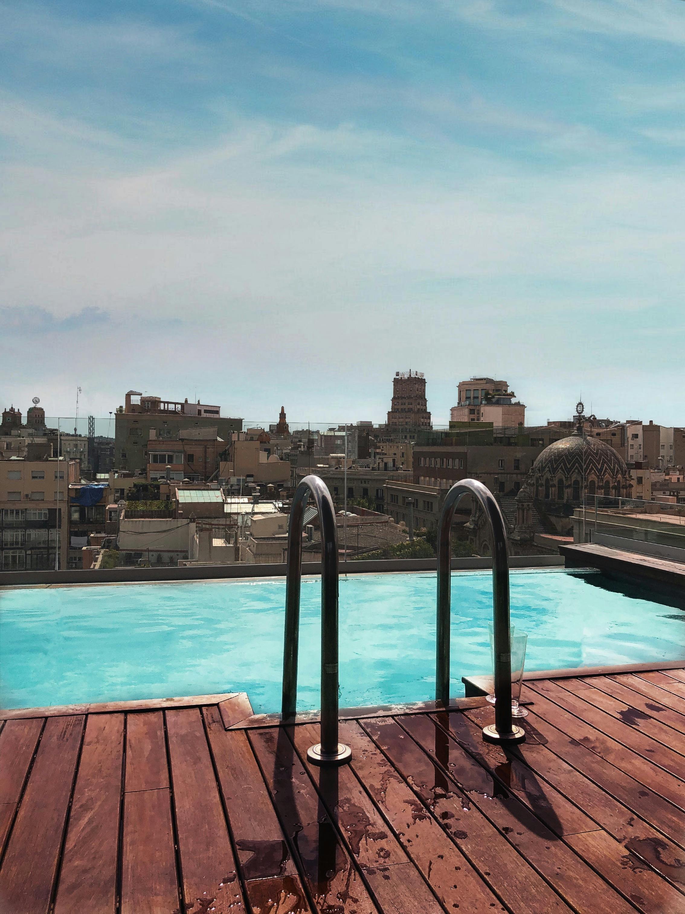 Rooftop Pools Photos, Download The BEST Free Rooftop Pools Stock Photos ...