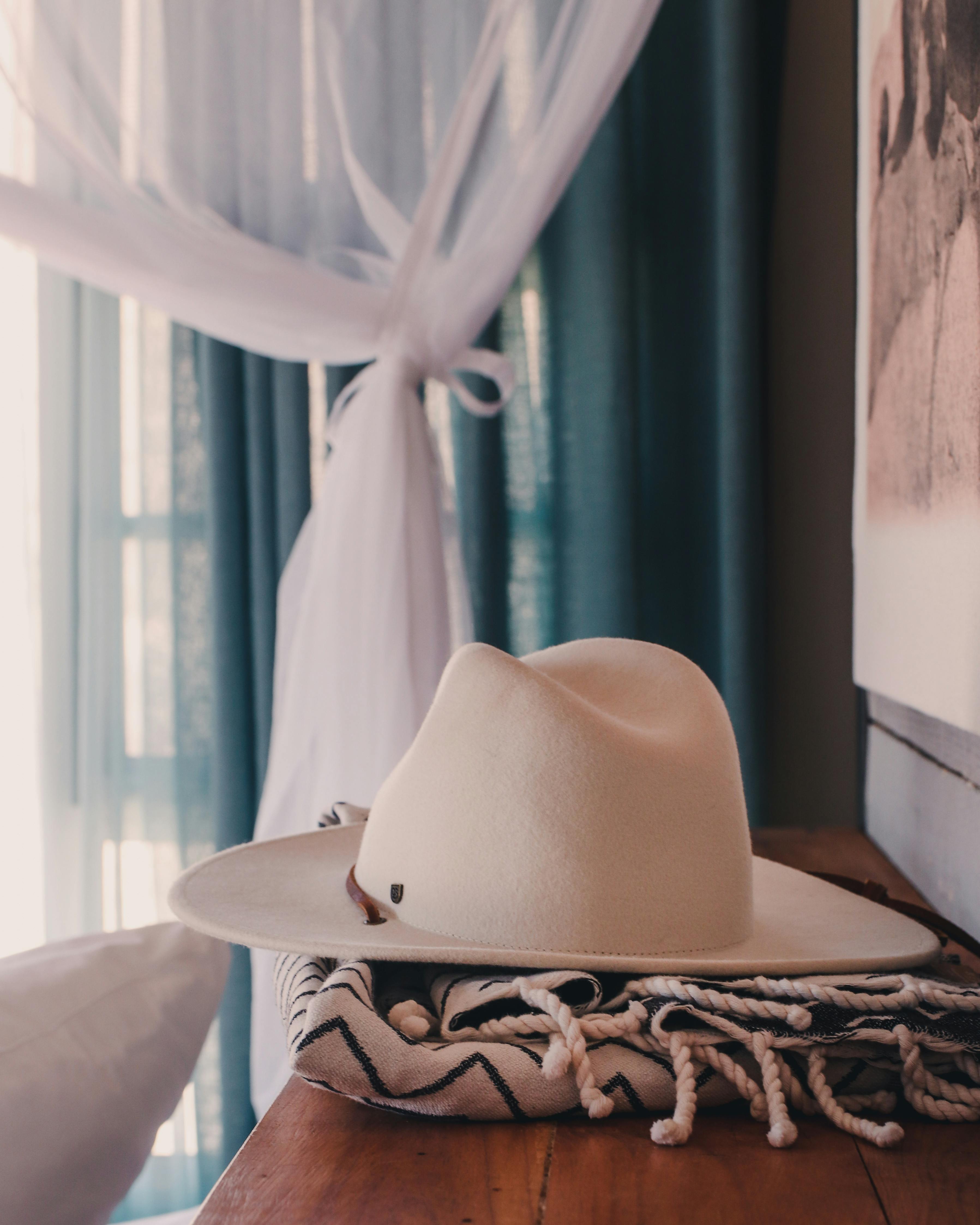 Accesories Photos, Download The BEST Free Accesories Stock Photos & HD ...