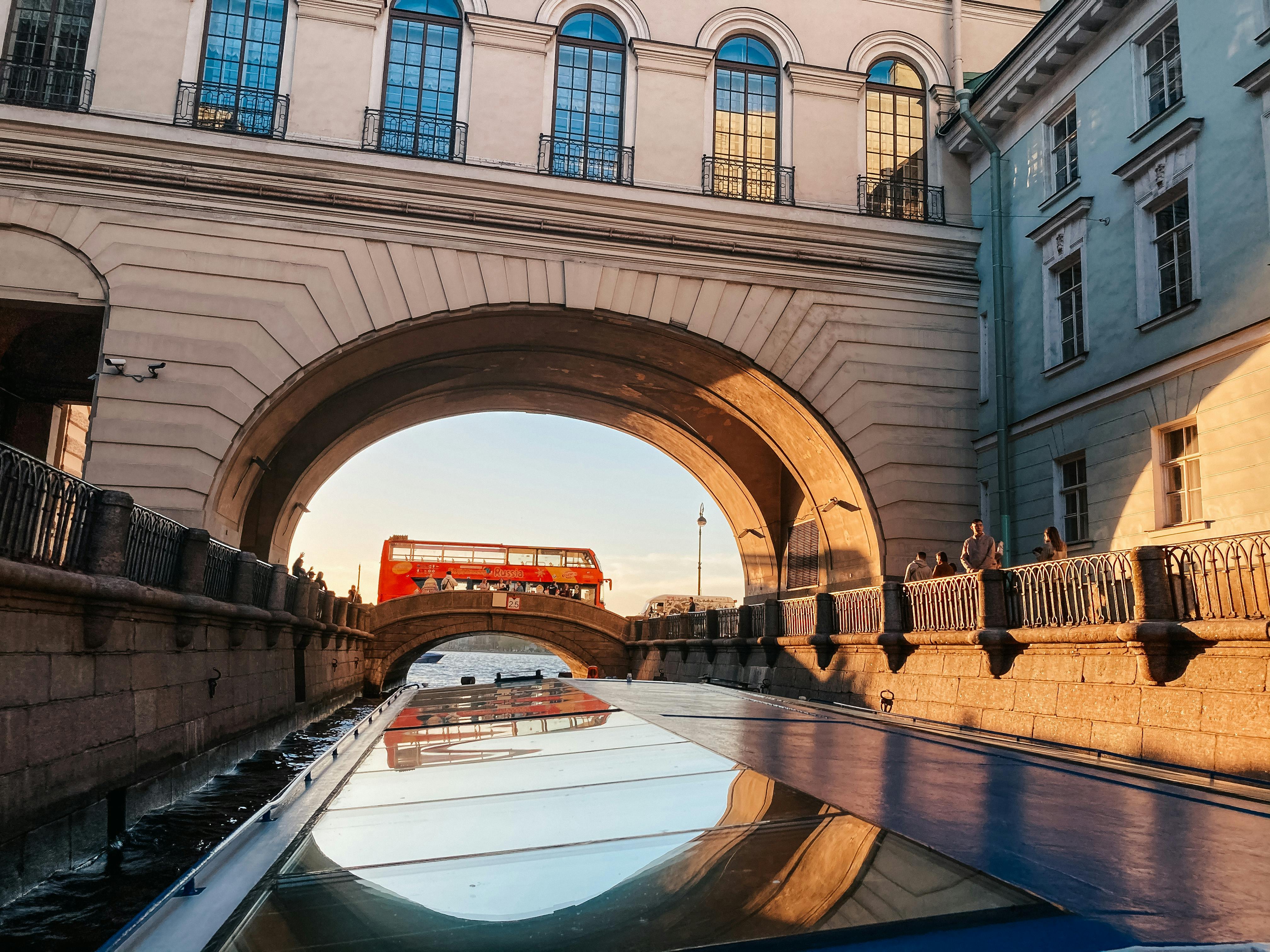 Double-decker Bus on a Bridge in Winter Canal, Saint Petersburg, Russia ...