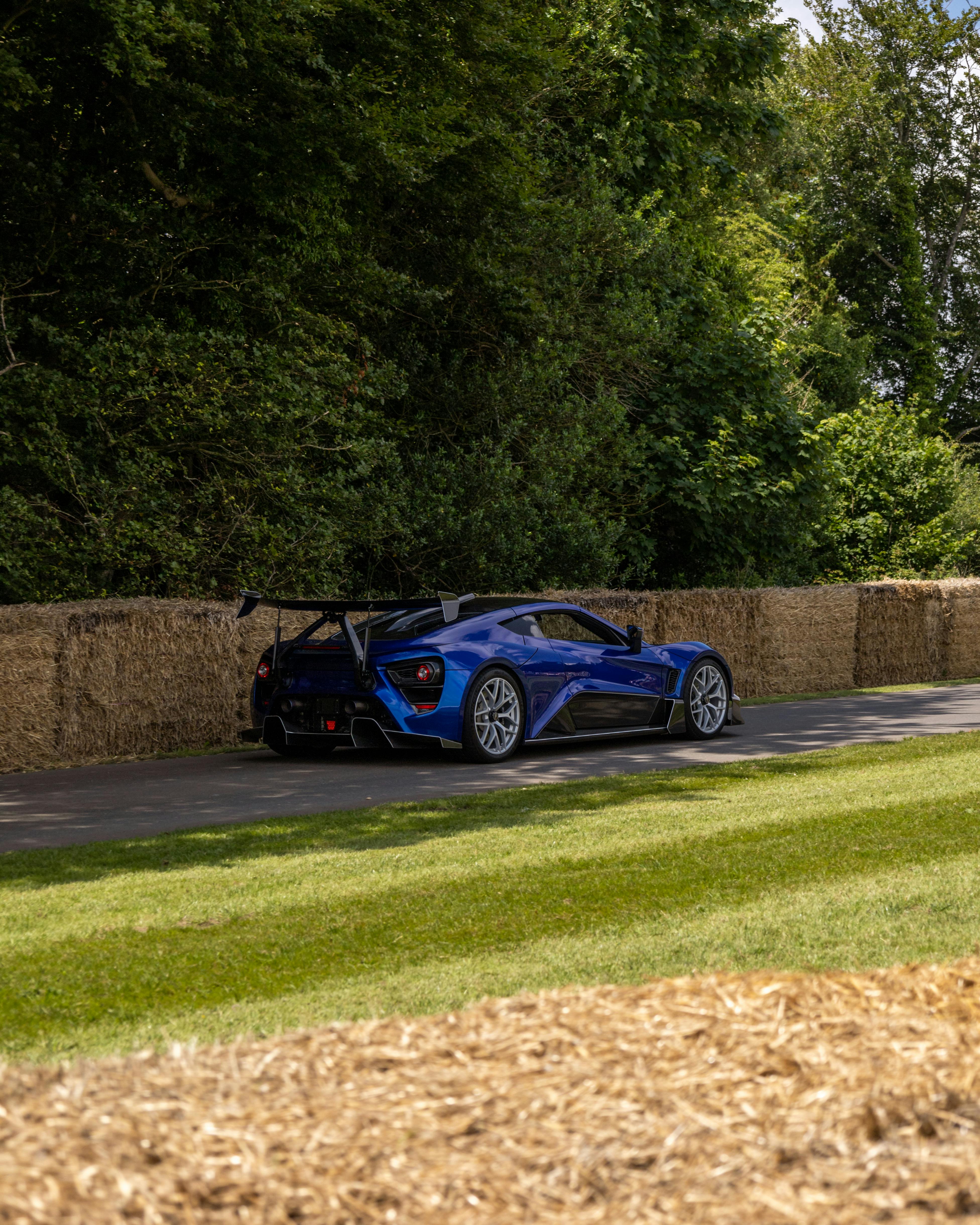 All Vehical Photos, Download The BEST Free All Vehical Stock Photos ...