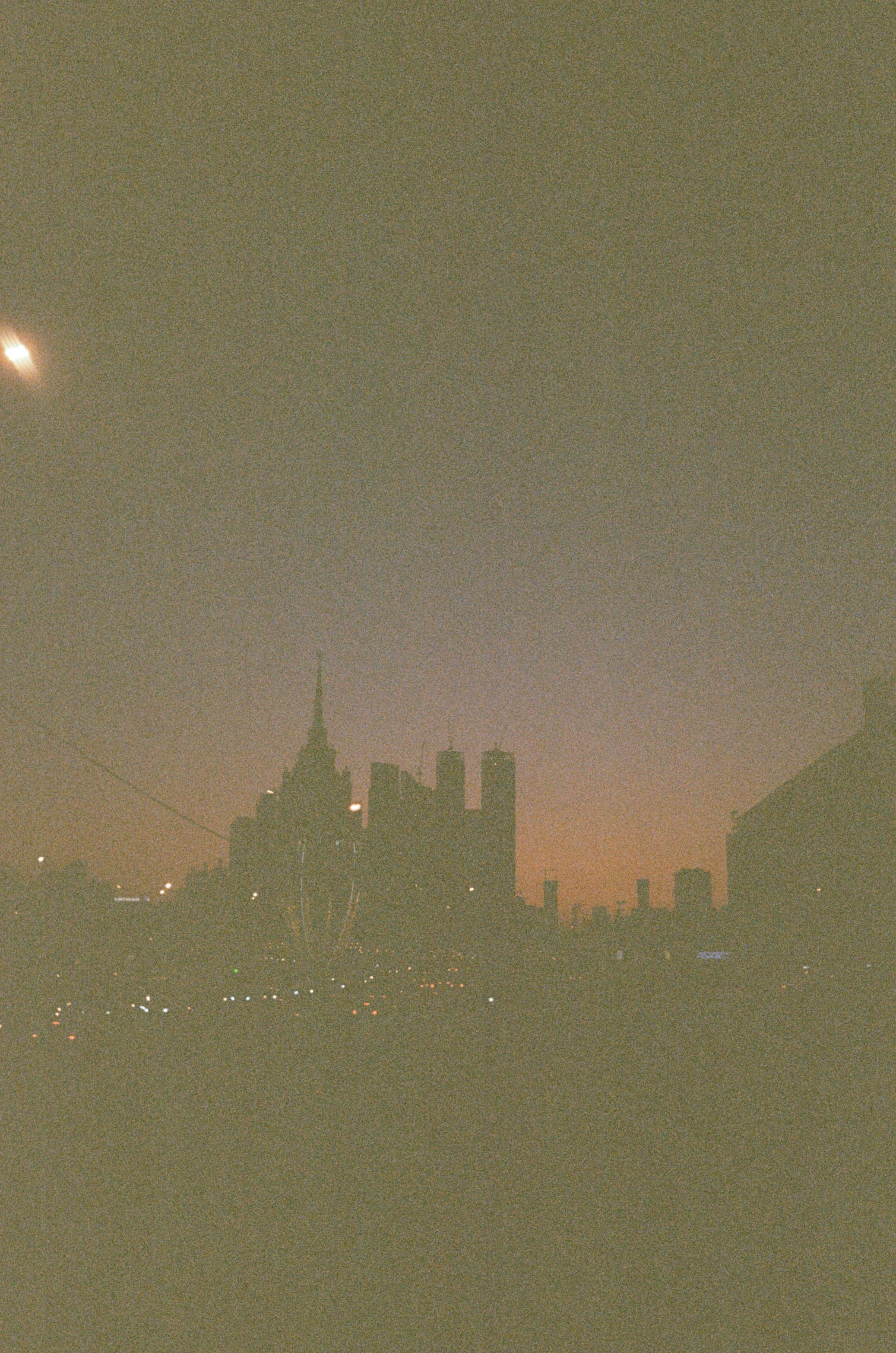 A View of a Skyline during Twilight · Free Stock Photo