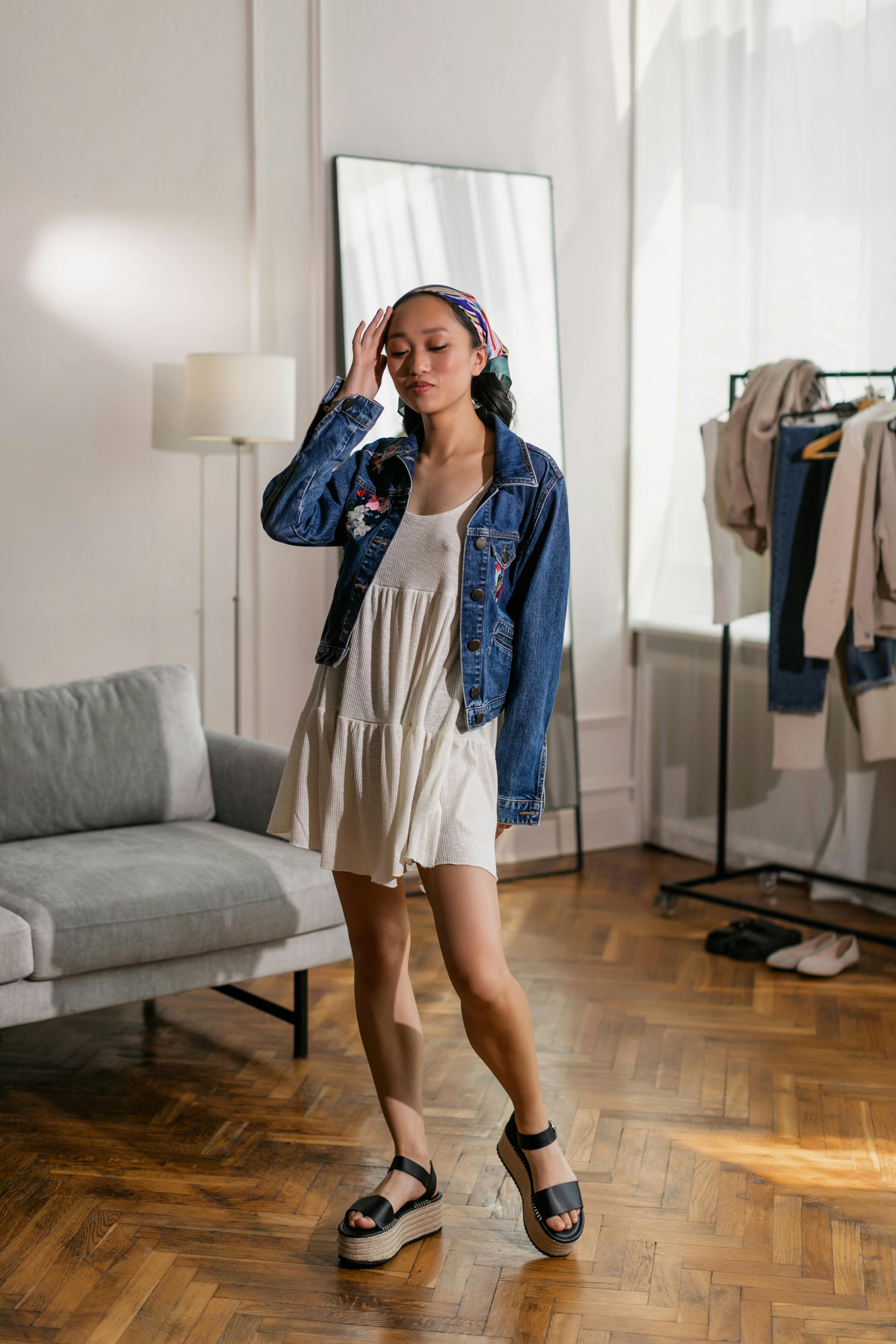 Sandal Model Photos, Download The BEST Free Sandal Model Stock Photos ...