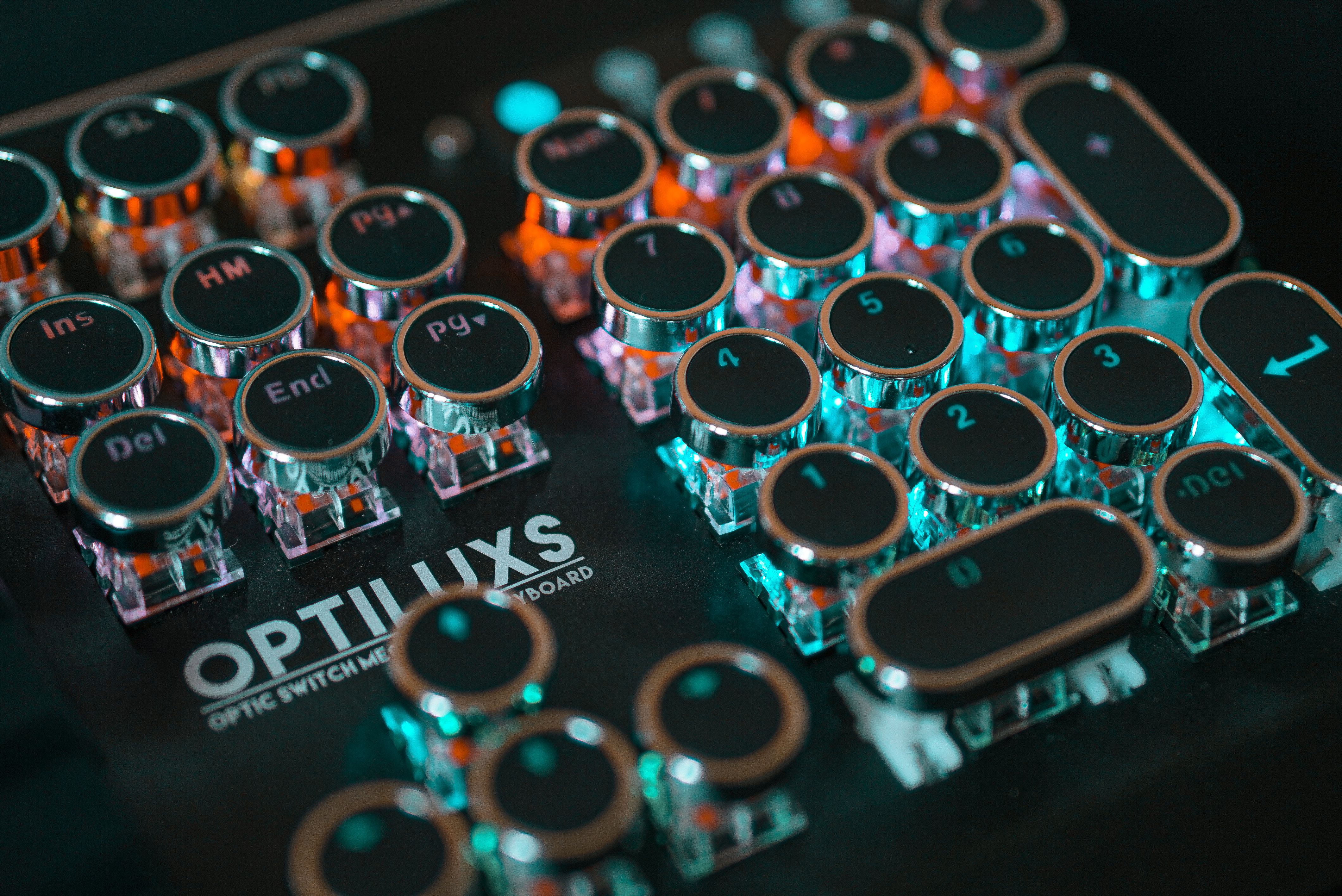 Keyboard · Pexels