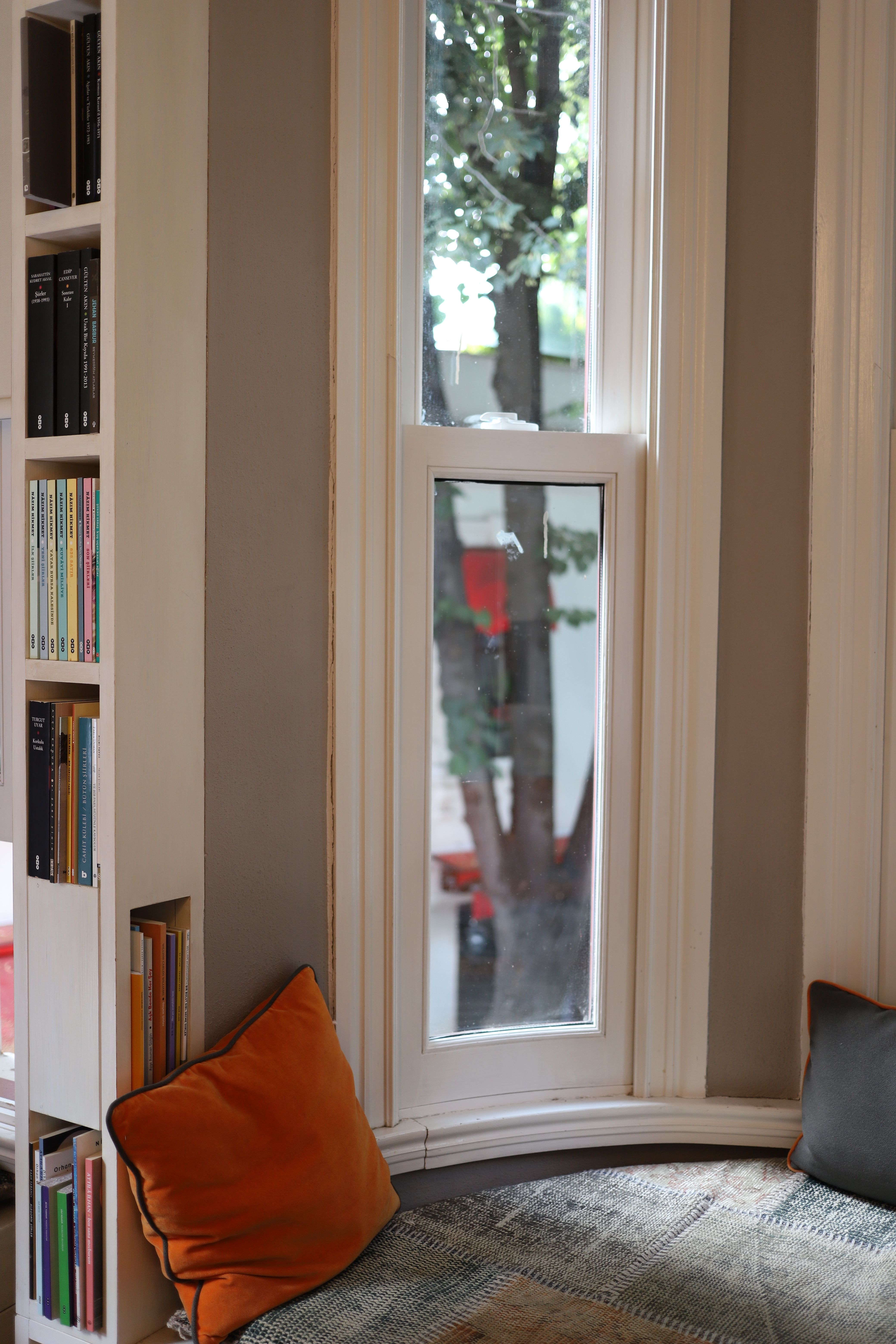Beautiful View from a Big Window in a Luxurious House · Free Stock Photo