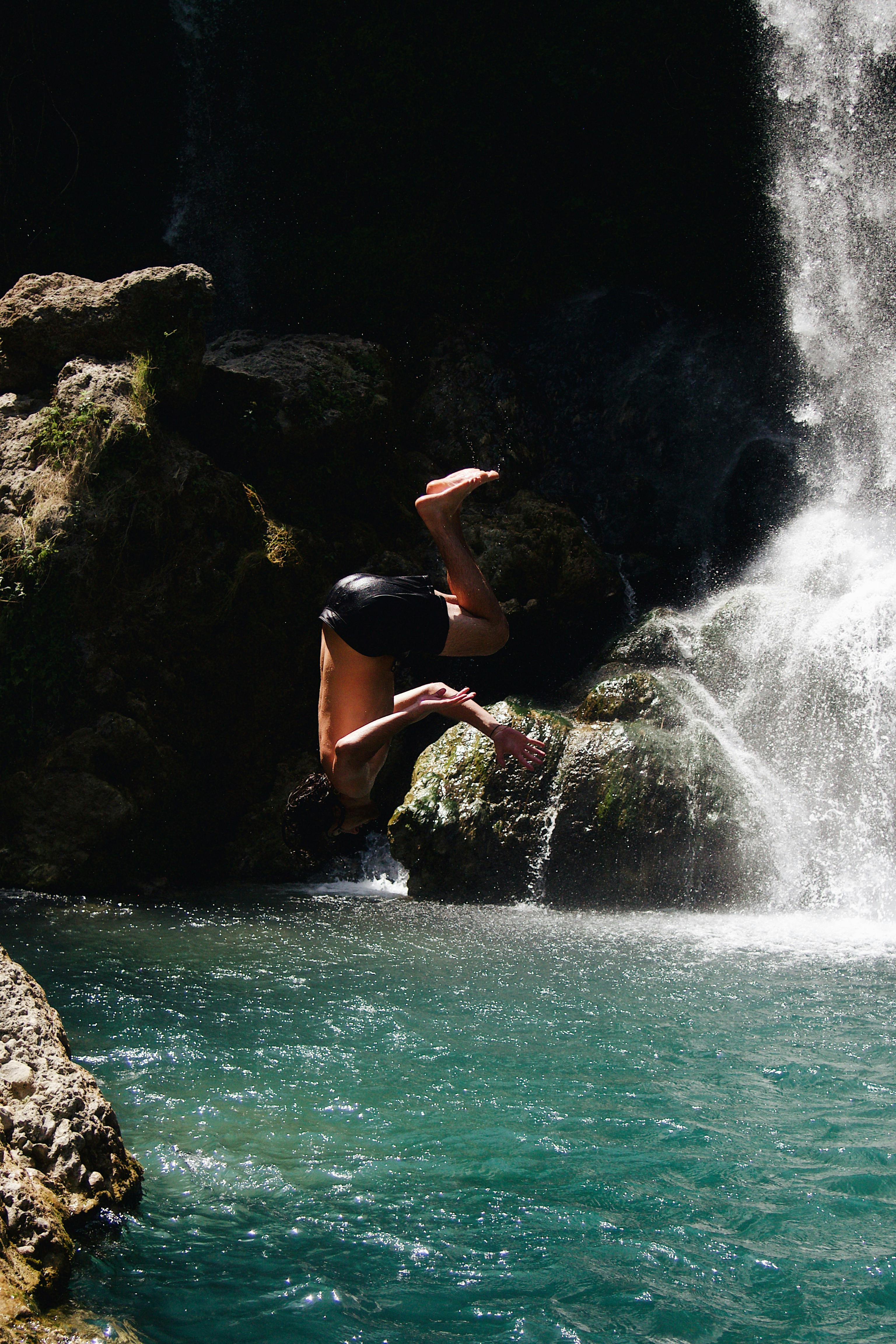 Jumping Waterfall Photos, Download The BEST Free Jumping Waterfall ...