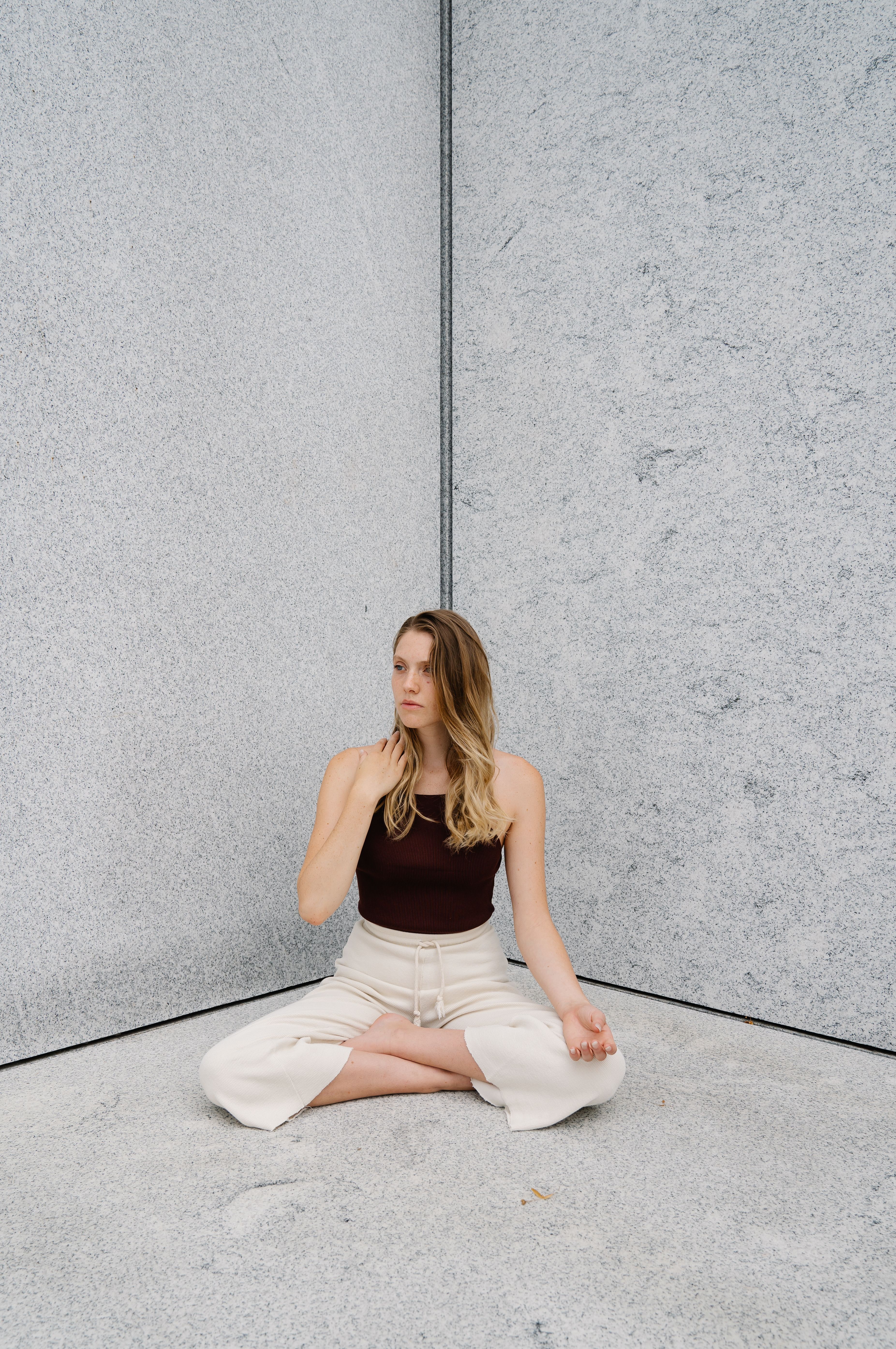 Sitting In Corner Photos, Download The BEST Free Sitting In Corner ...