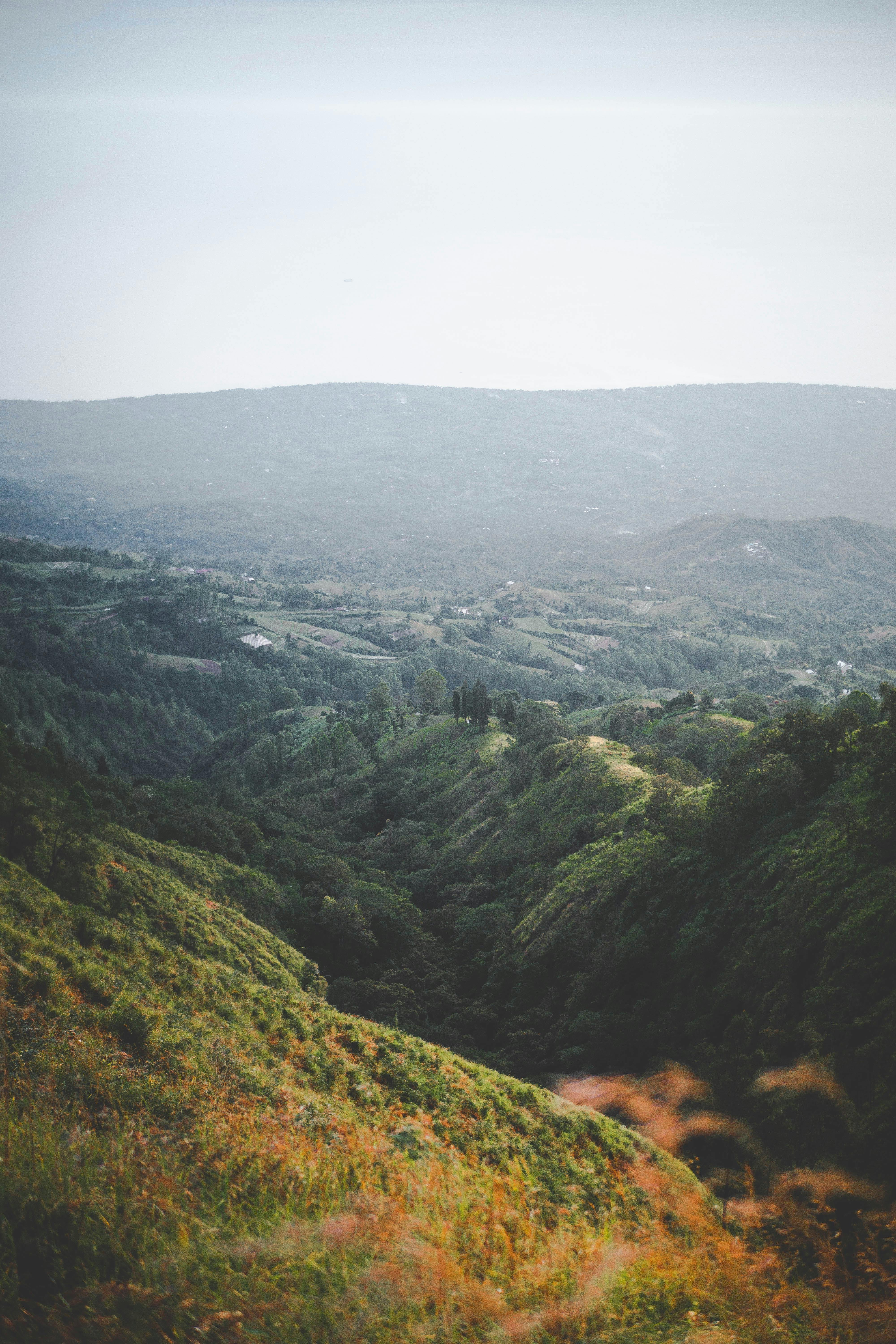 High Rise Mountain during Deay Time · Free Stock Photo