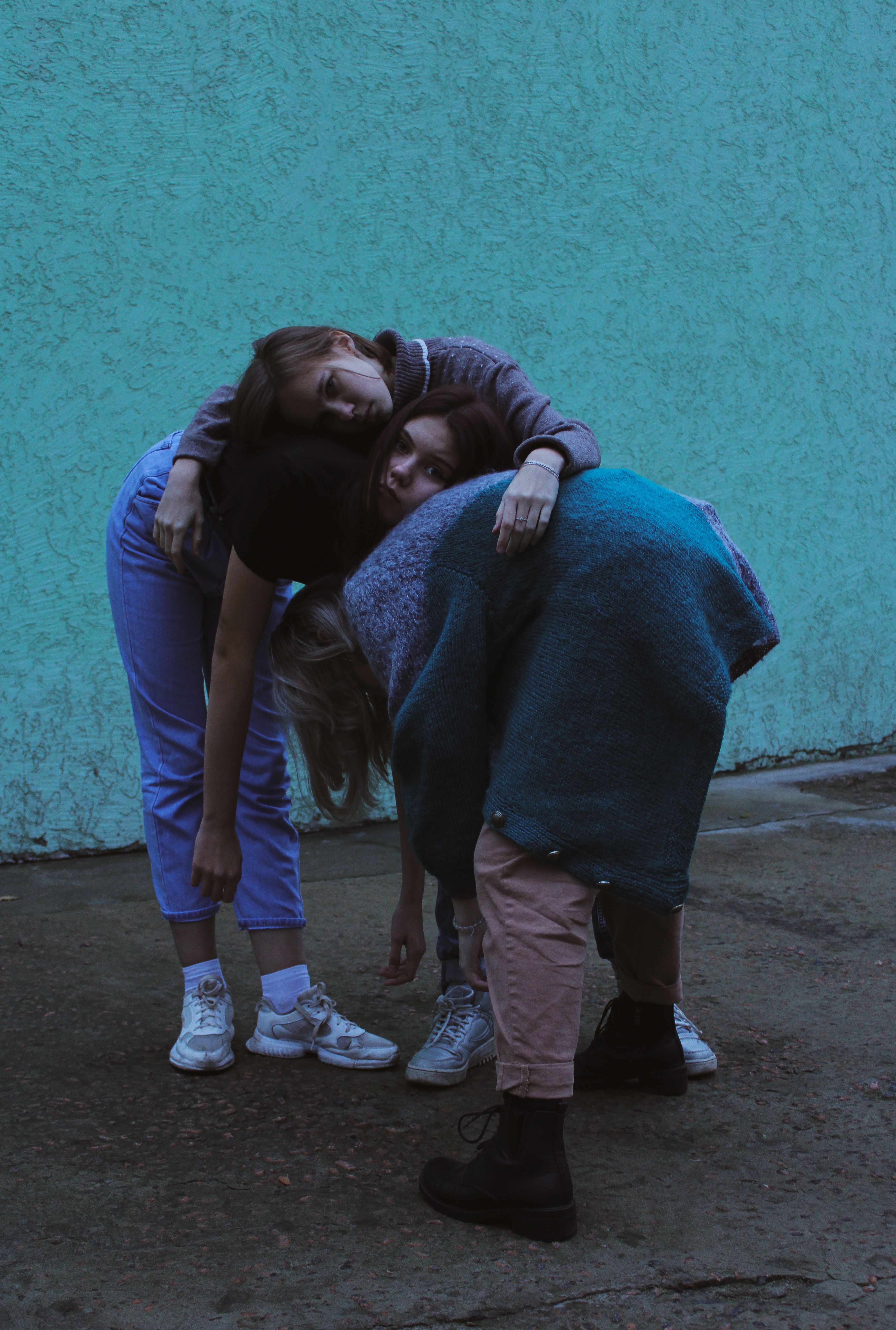 Women Leaning to Each Other · Free Stock Photo