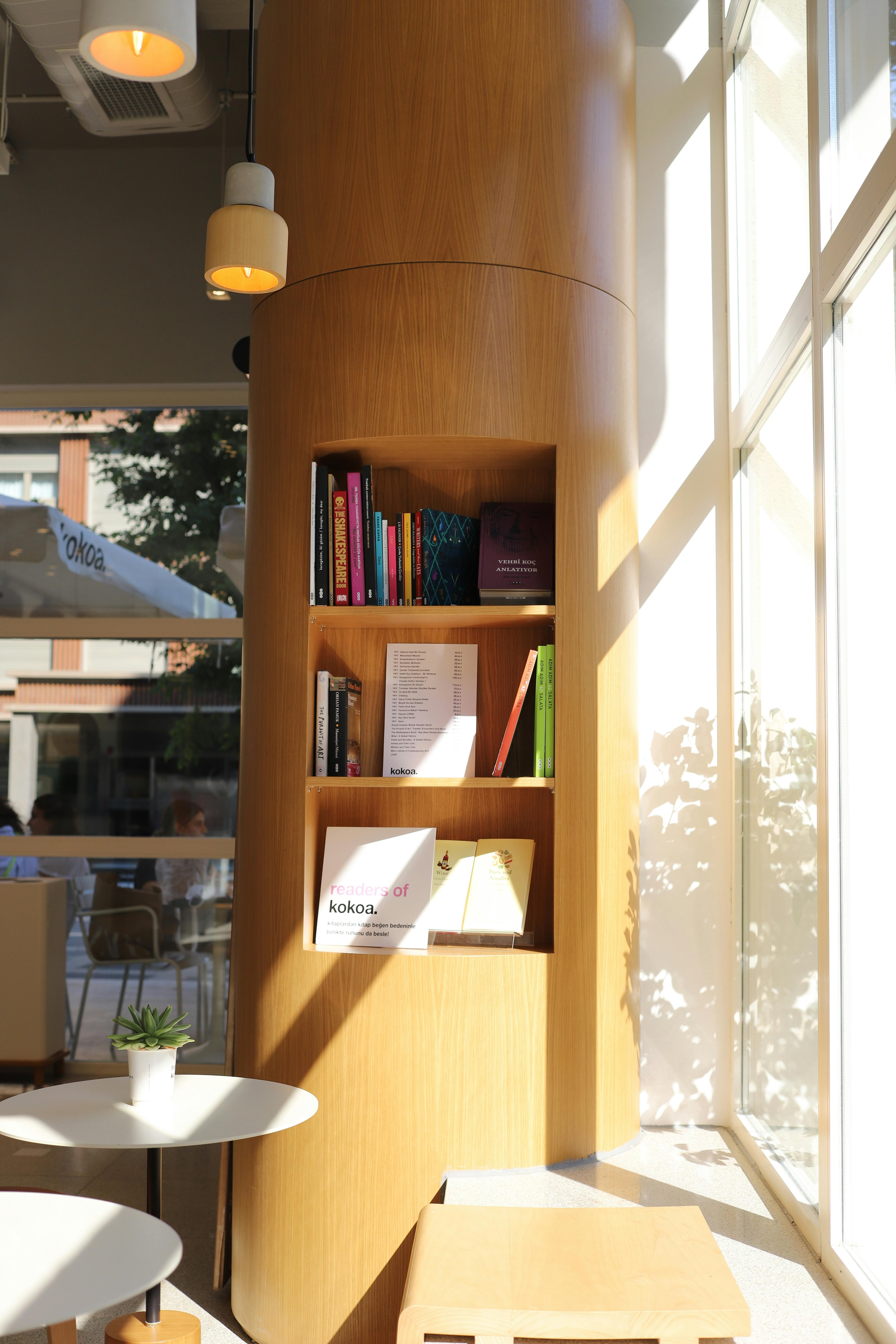 Low Angle Photography of Library · Free Stock Photo