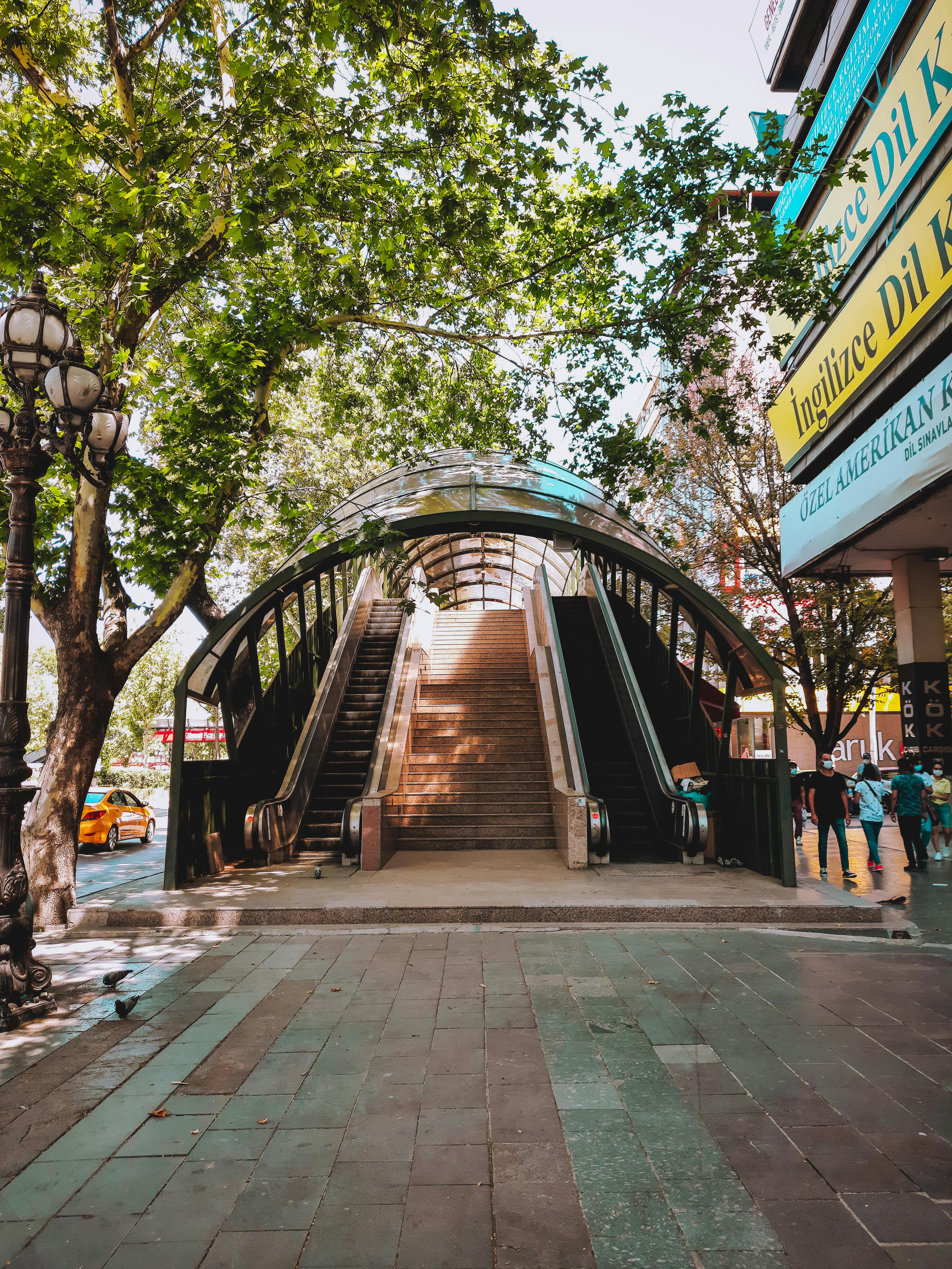 Escalators on the Street · Free Stock Photo