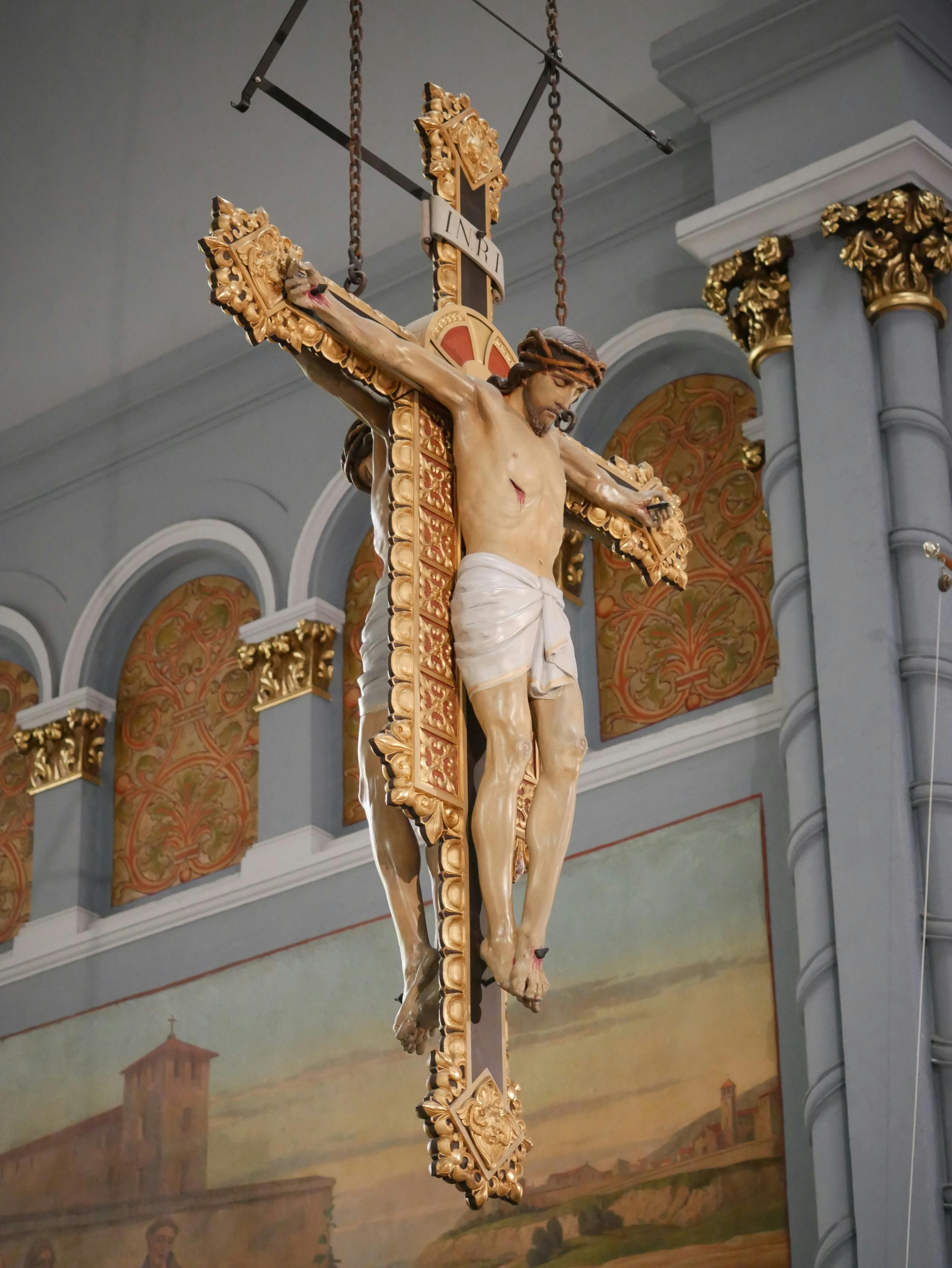 A Statue of Jesus Christ on the Crucifix · Free Stock Photo
