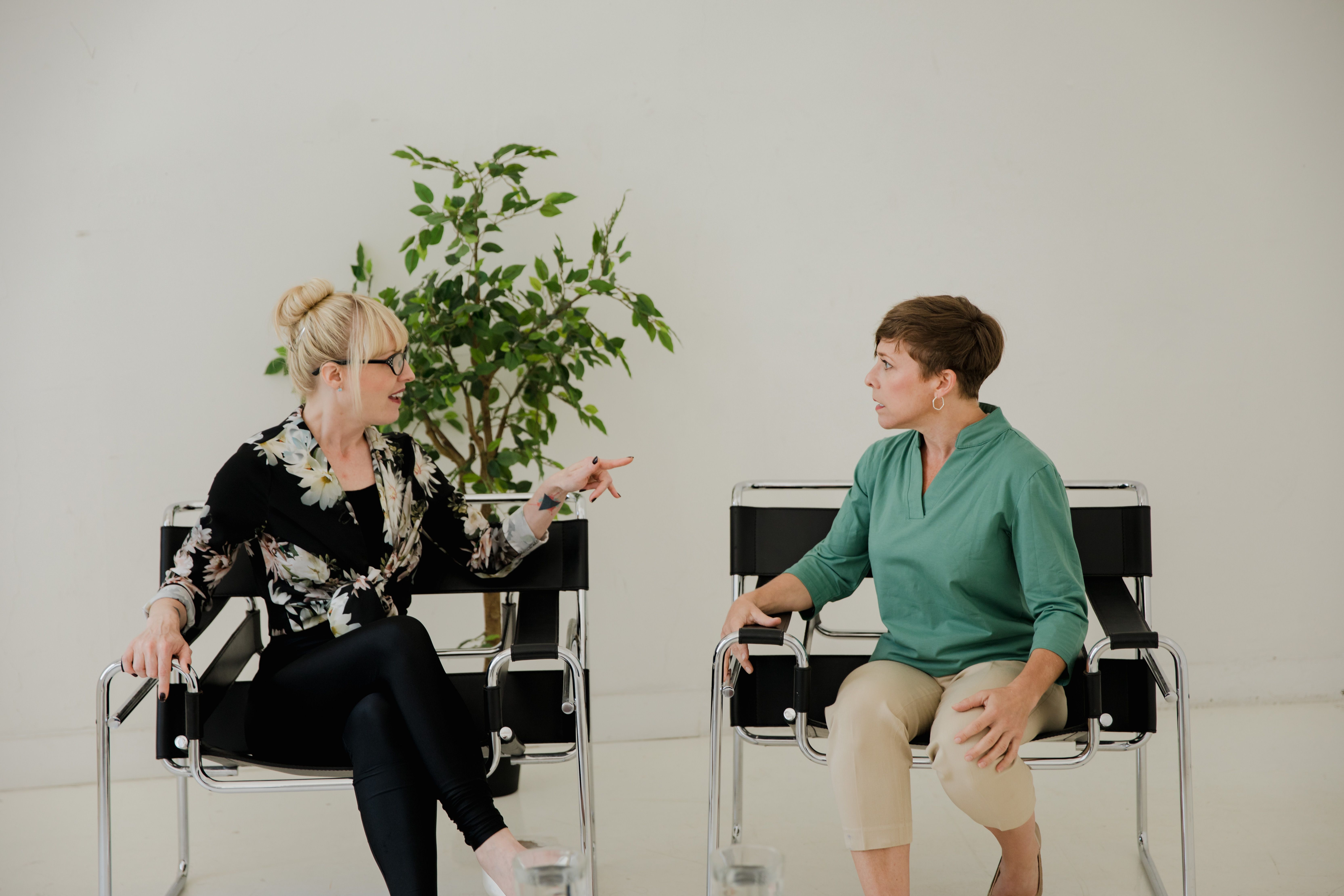 Women Mentoring Photos, Download The BEST Free Women Mentoring Stock ...