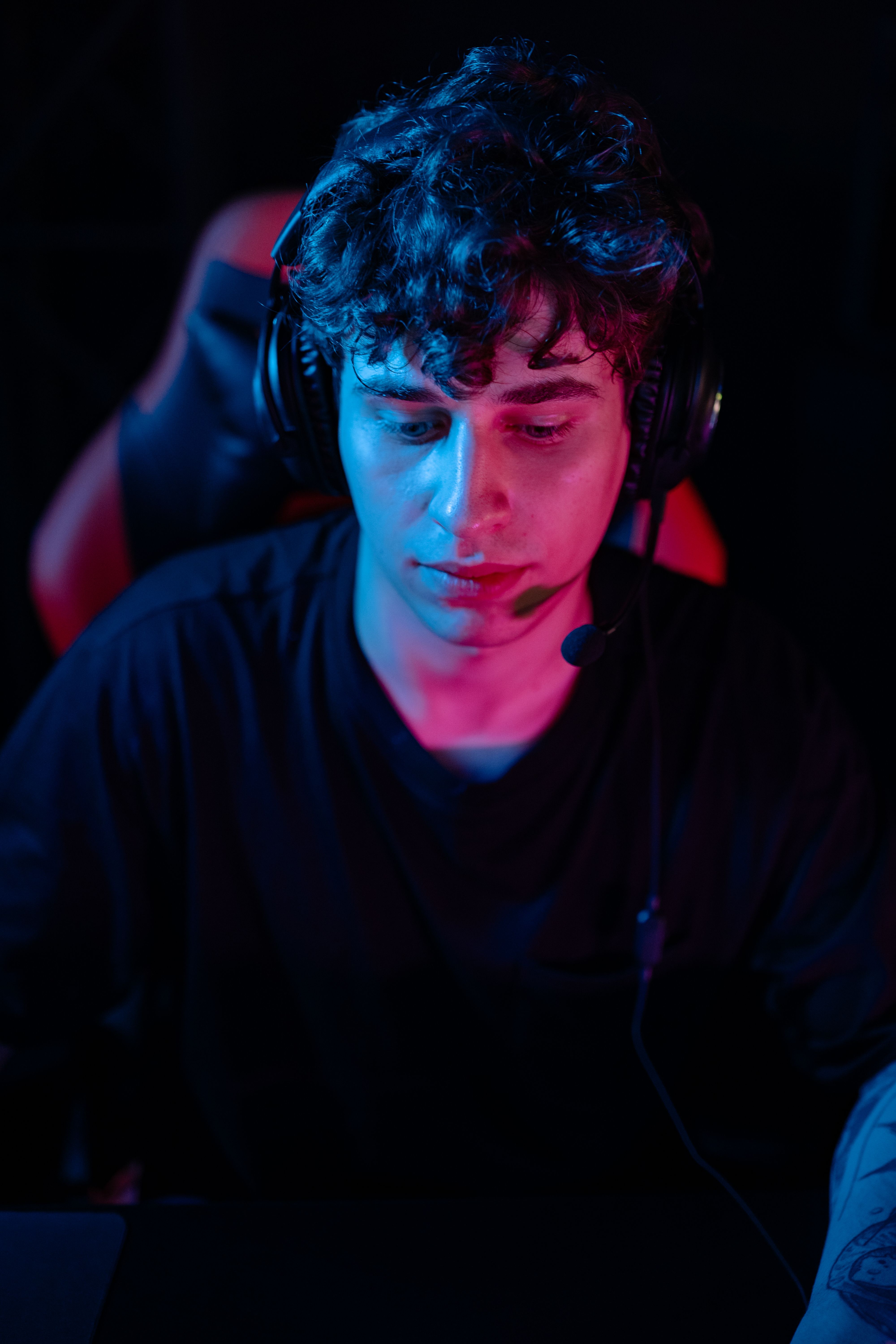 Gamer Man Photos, Download The BEST Free Gamer Man Stock Photos & HD Images