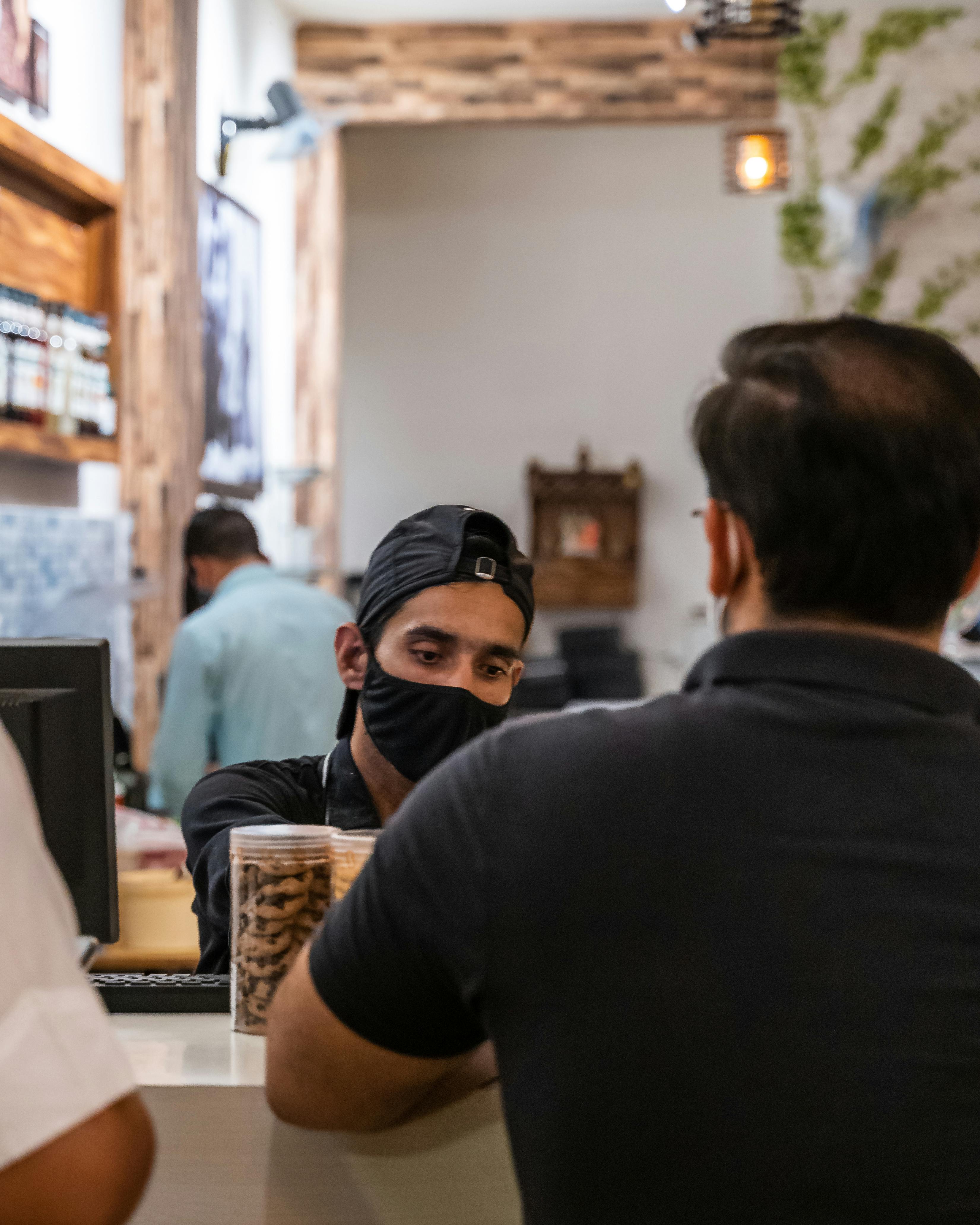 People In Cafe Photos, Download The BEST Free People In Cafe Stock ...