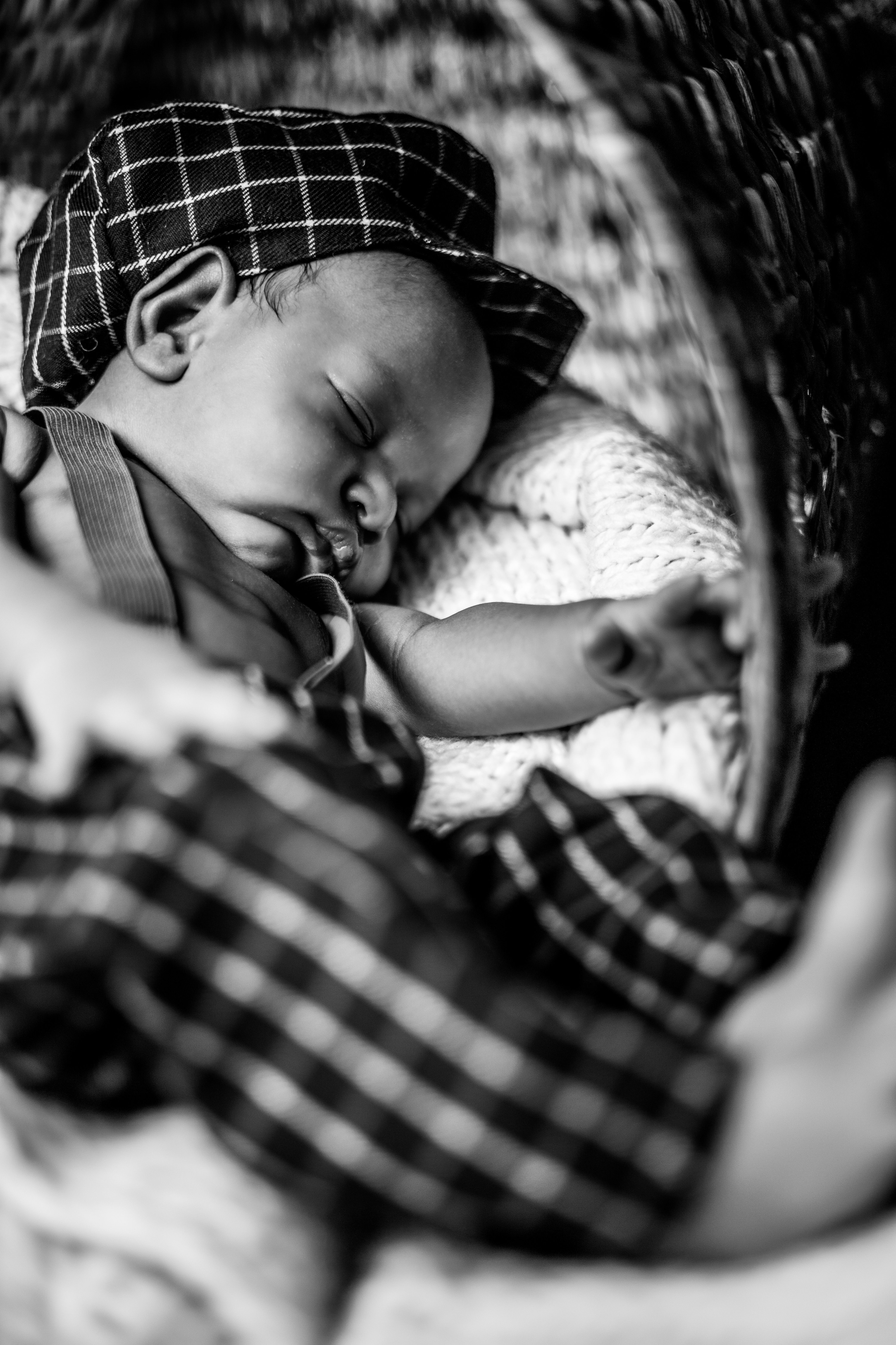 Grayscale Photo of a Sleeping Baby · Free Stock Photo