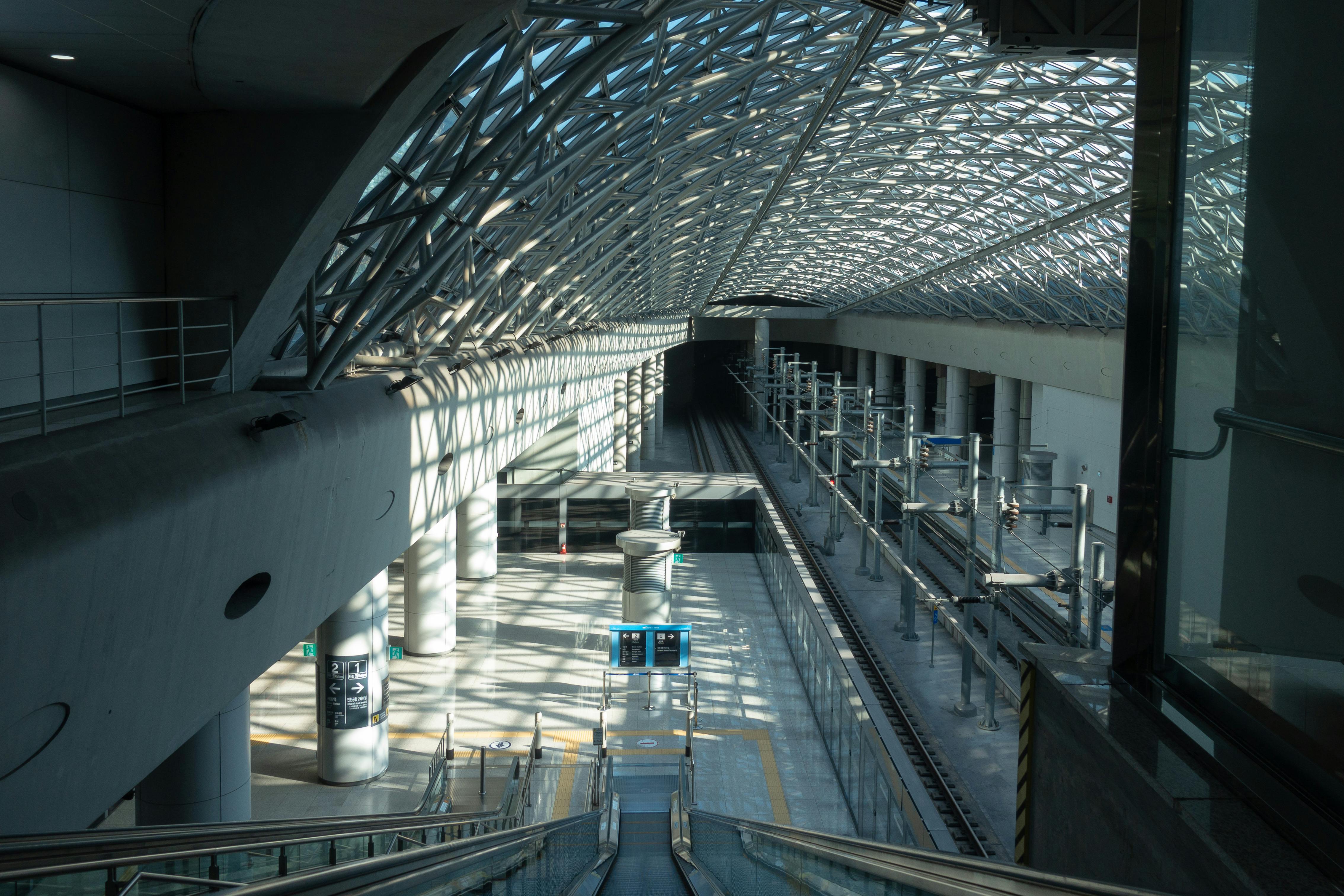 Metal Roof of Railway Station · Free Stock Photo