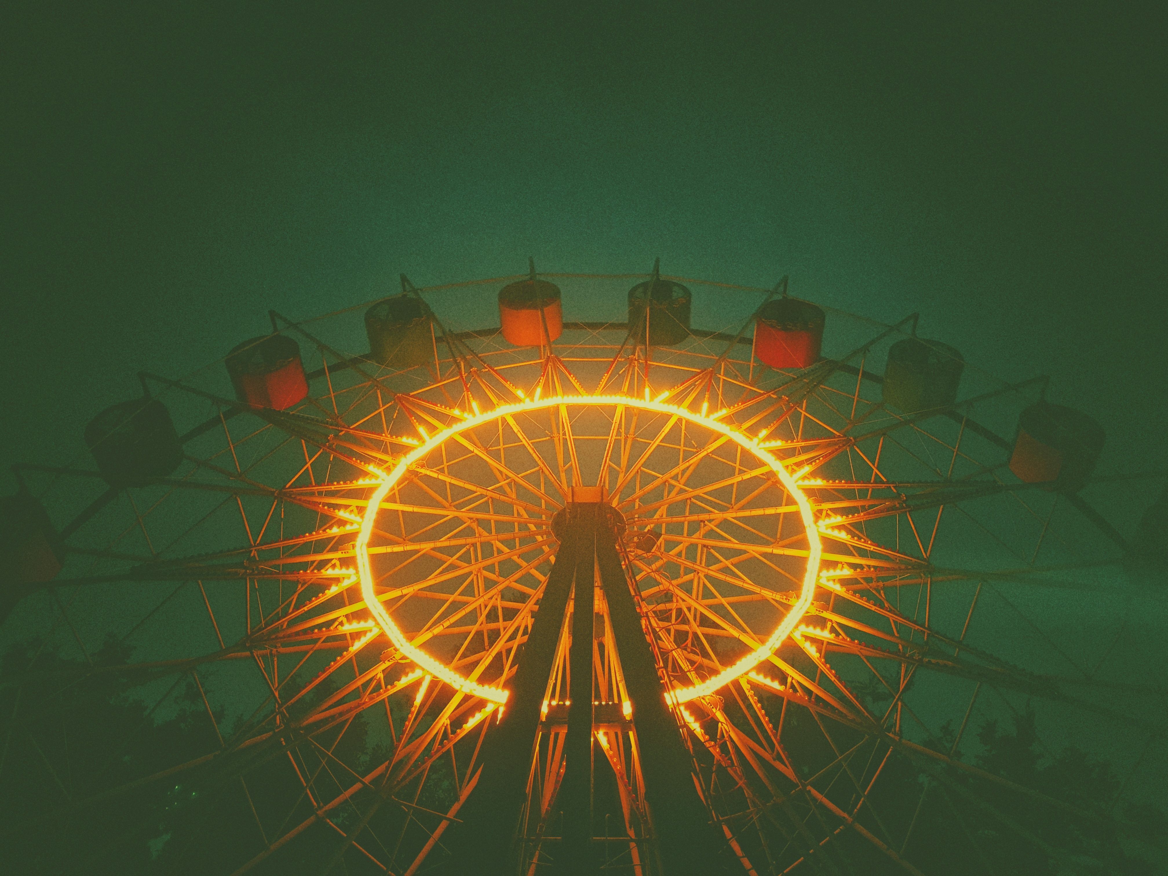Imposing Structure of Ferris Wheel · Free Stock Photo
