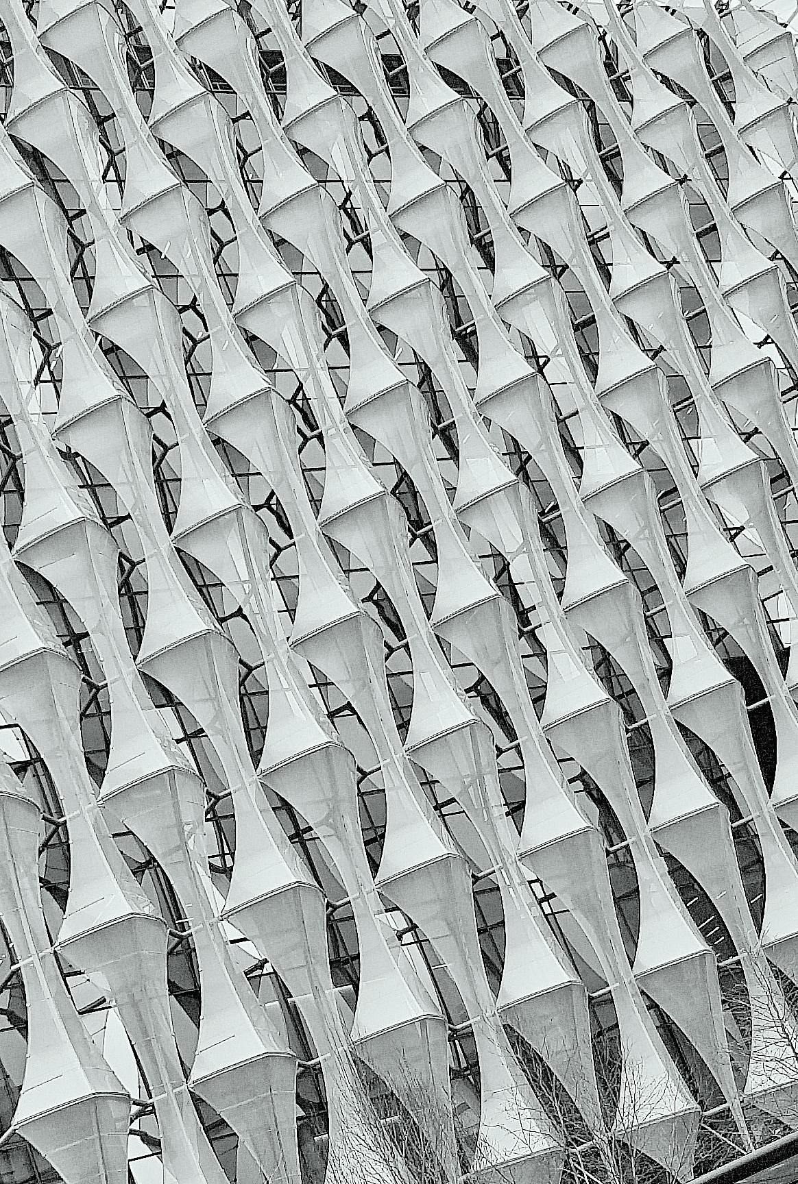 White Building · Free Stock Photo