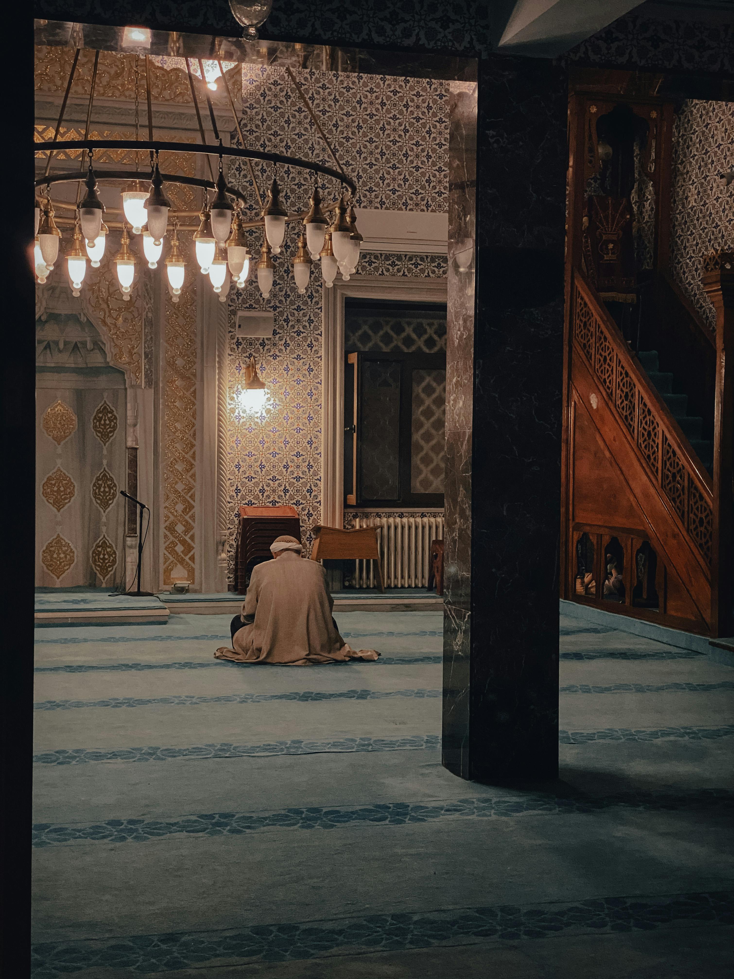 Text Signage Hanging on the Wall · Free Stock Photo