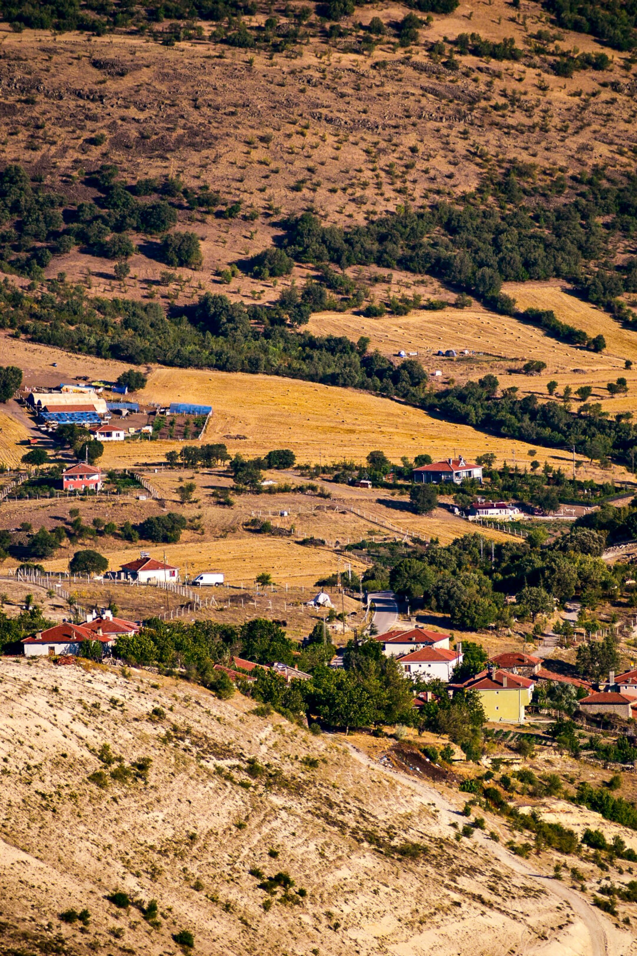 Aerial Shot of a Town by the Lake · Free Stock Photo