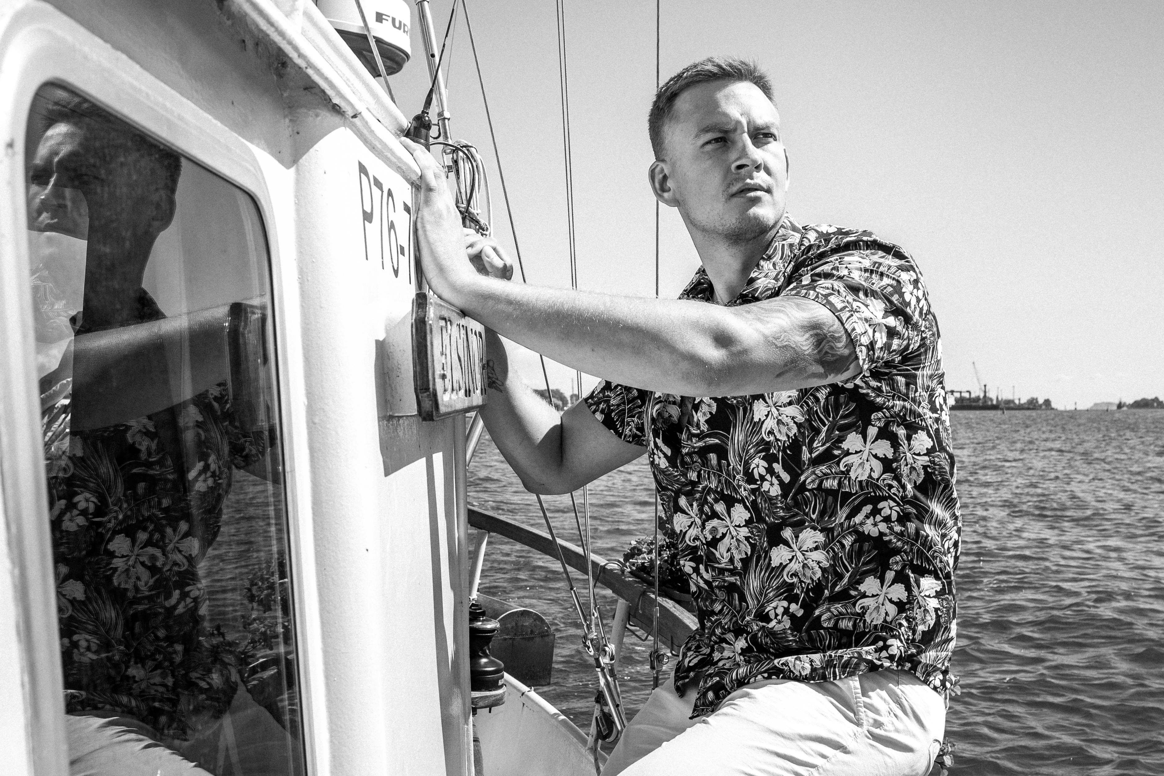 People Travelling by Boat · Free Stock Photo