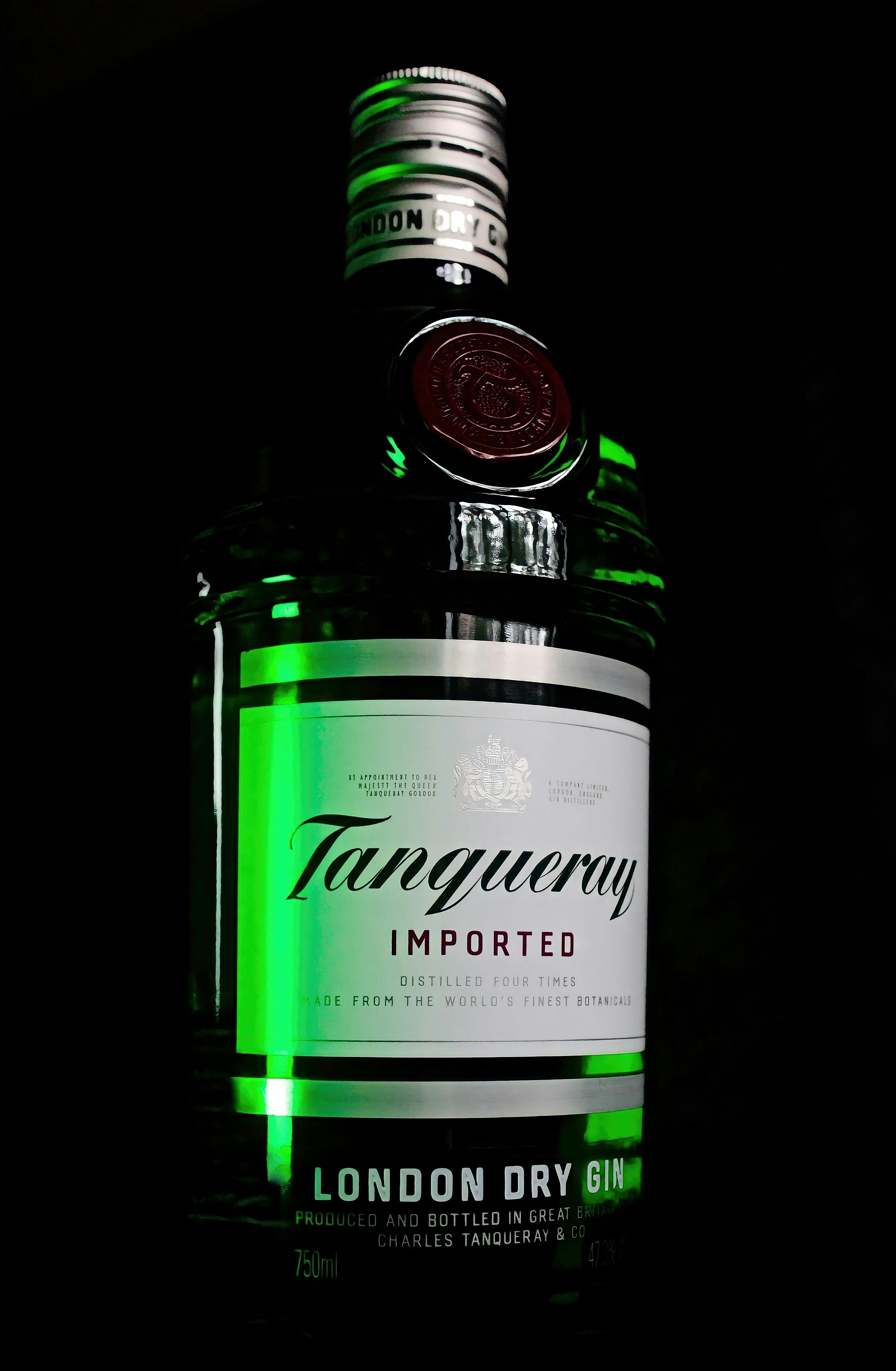 Tanqueray Photos, Download The BEST Free Tanqueray Stock Photos & HD Images
