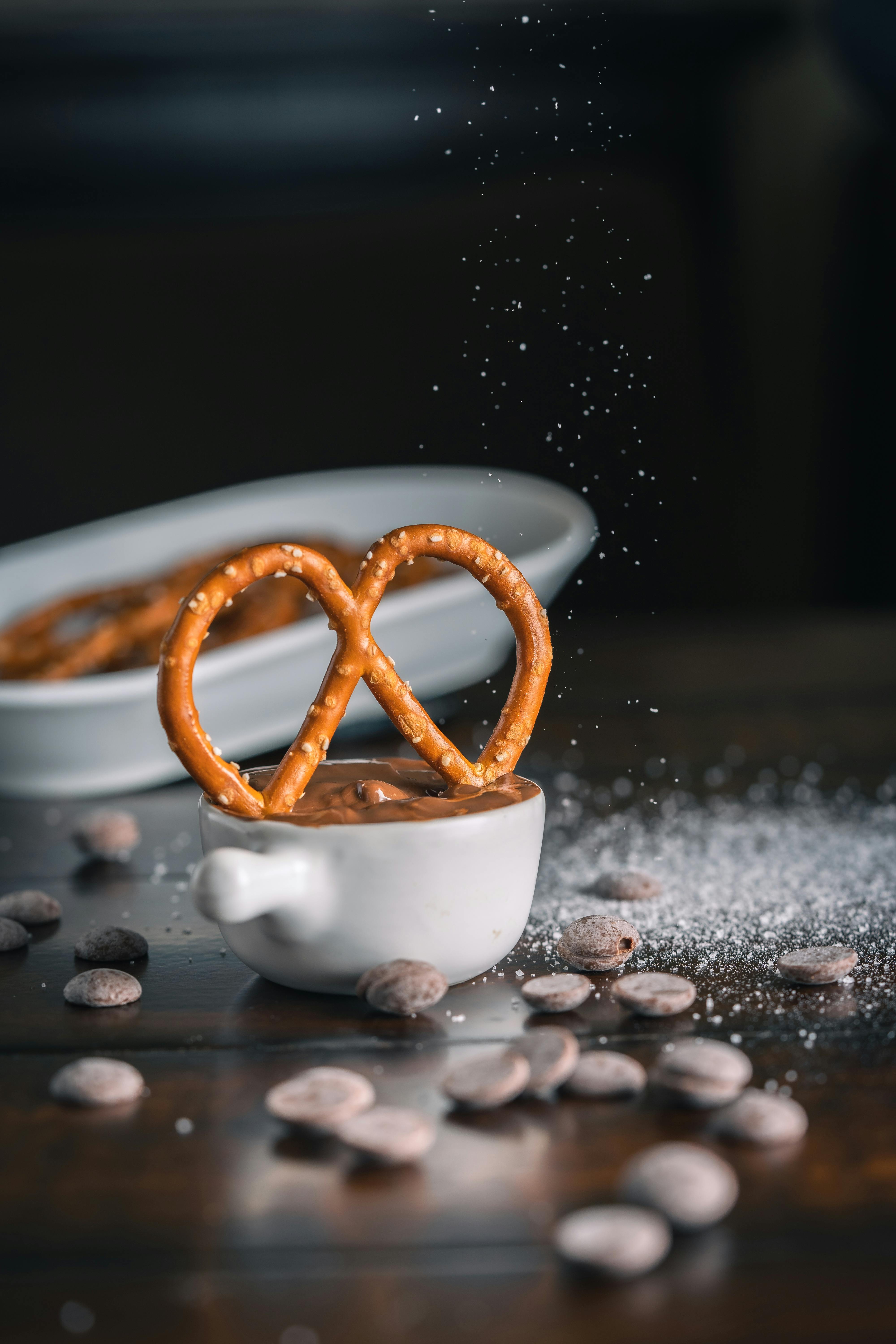 Pretzel Loop Photos, Download The BEST Free Pretzel Loop Stock Photos ...