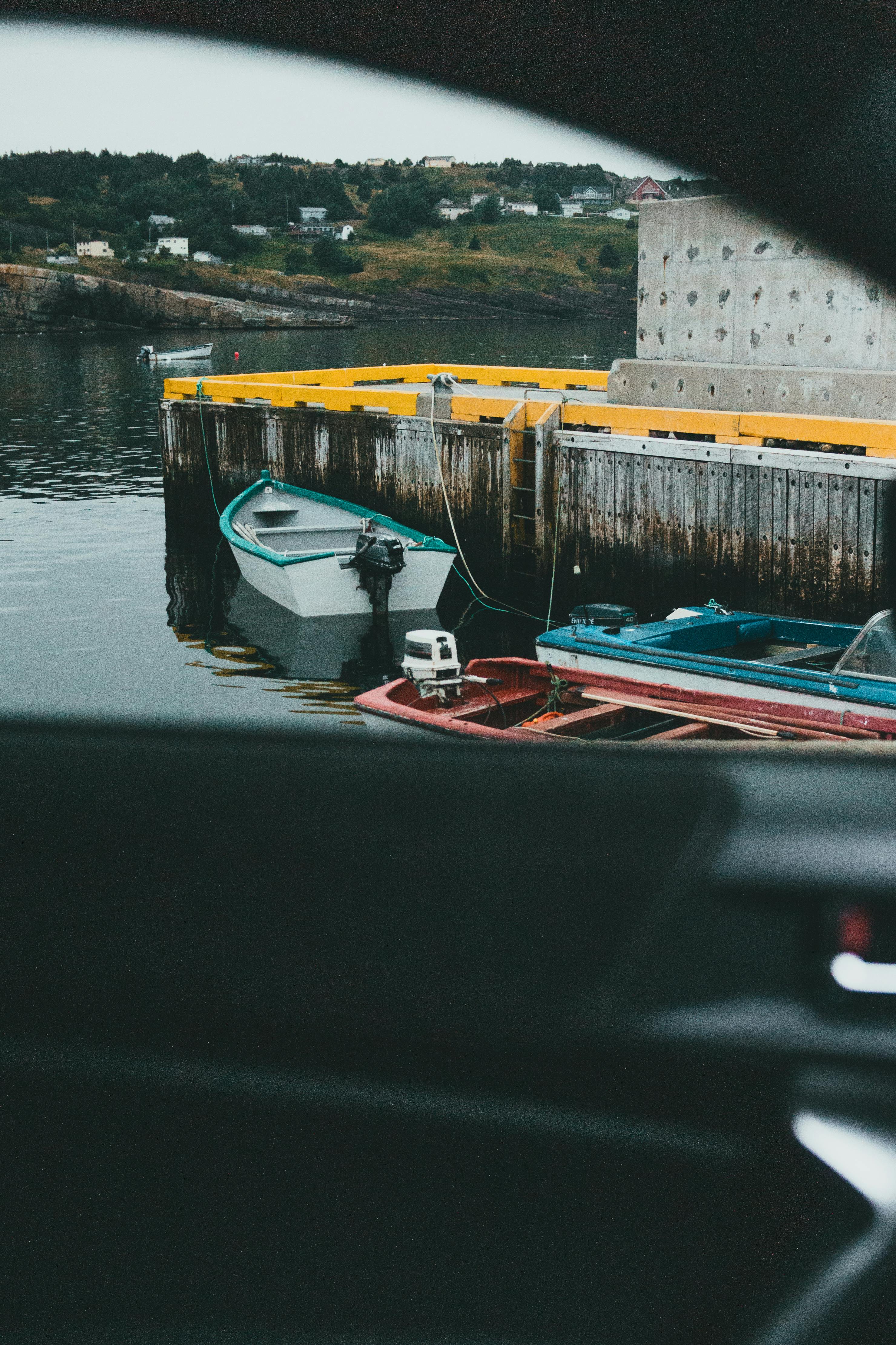 Boat on Body of Water · Free Stock Photo