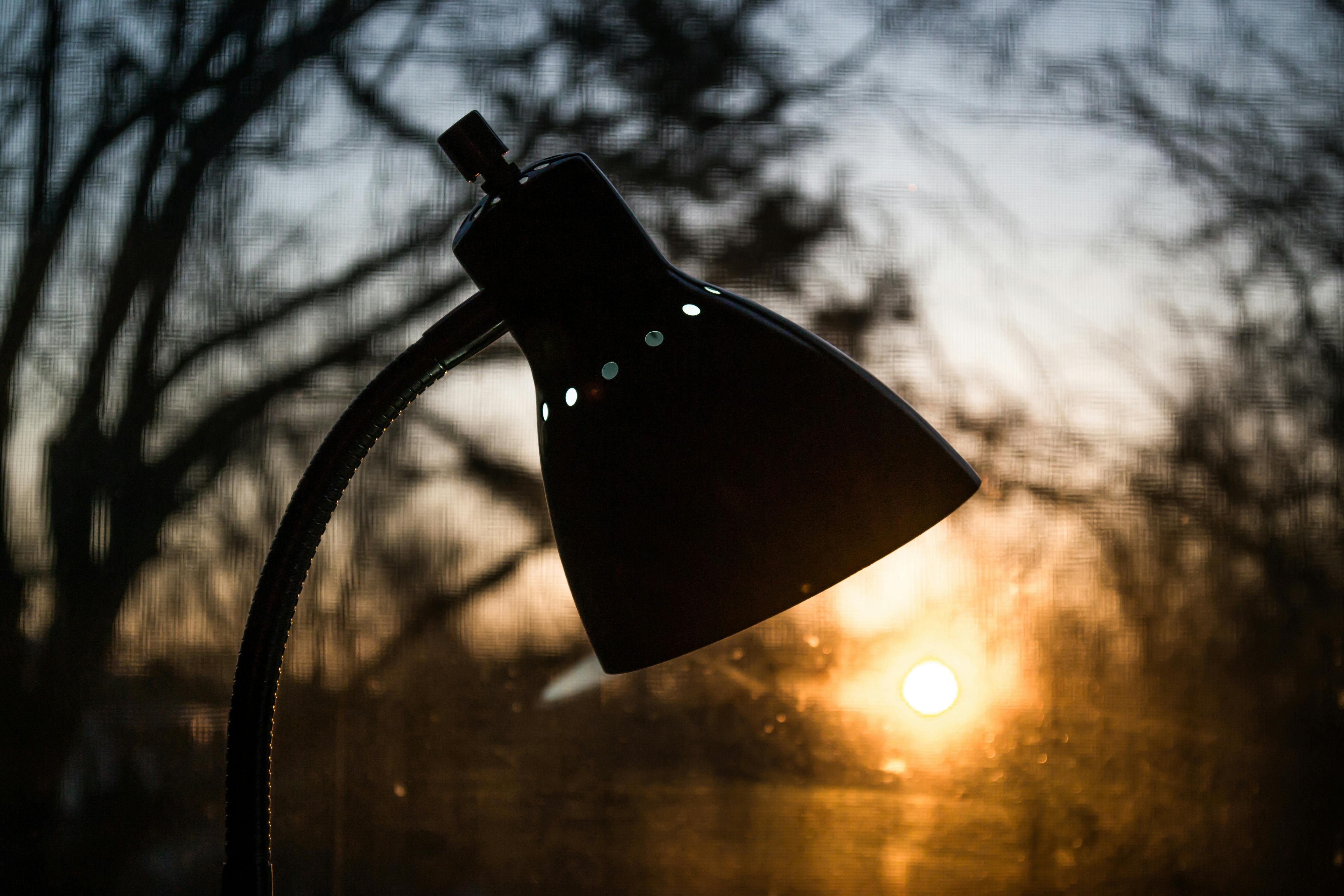 Selective Focus Photography of Task Lamp · Free Stock Photo
