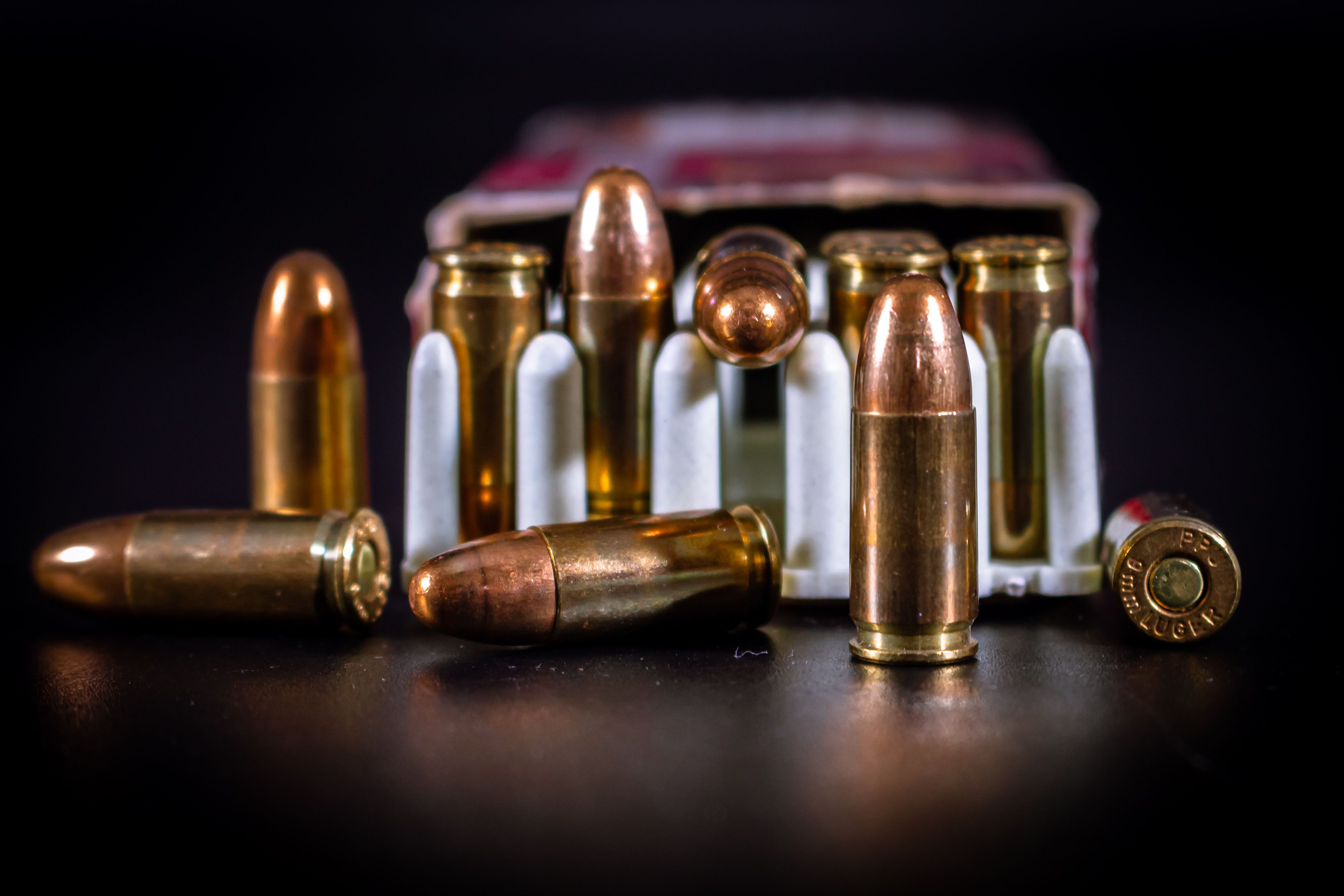 Close Up Photography of Brass Bullets · Free Stock Photo